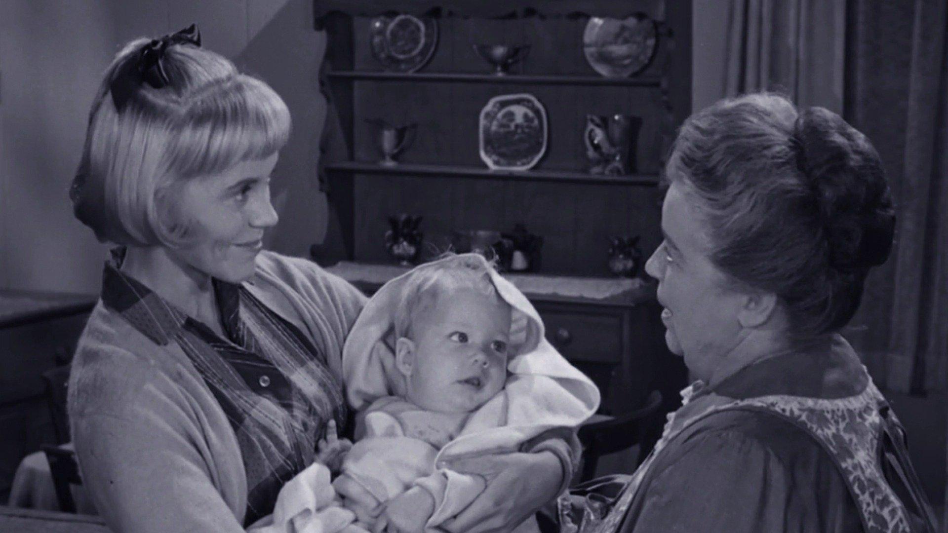 The Andy Griffith Show: The Darling Baby