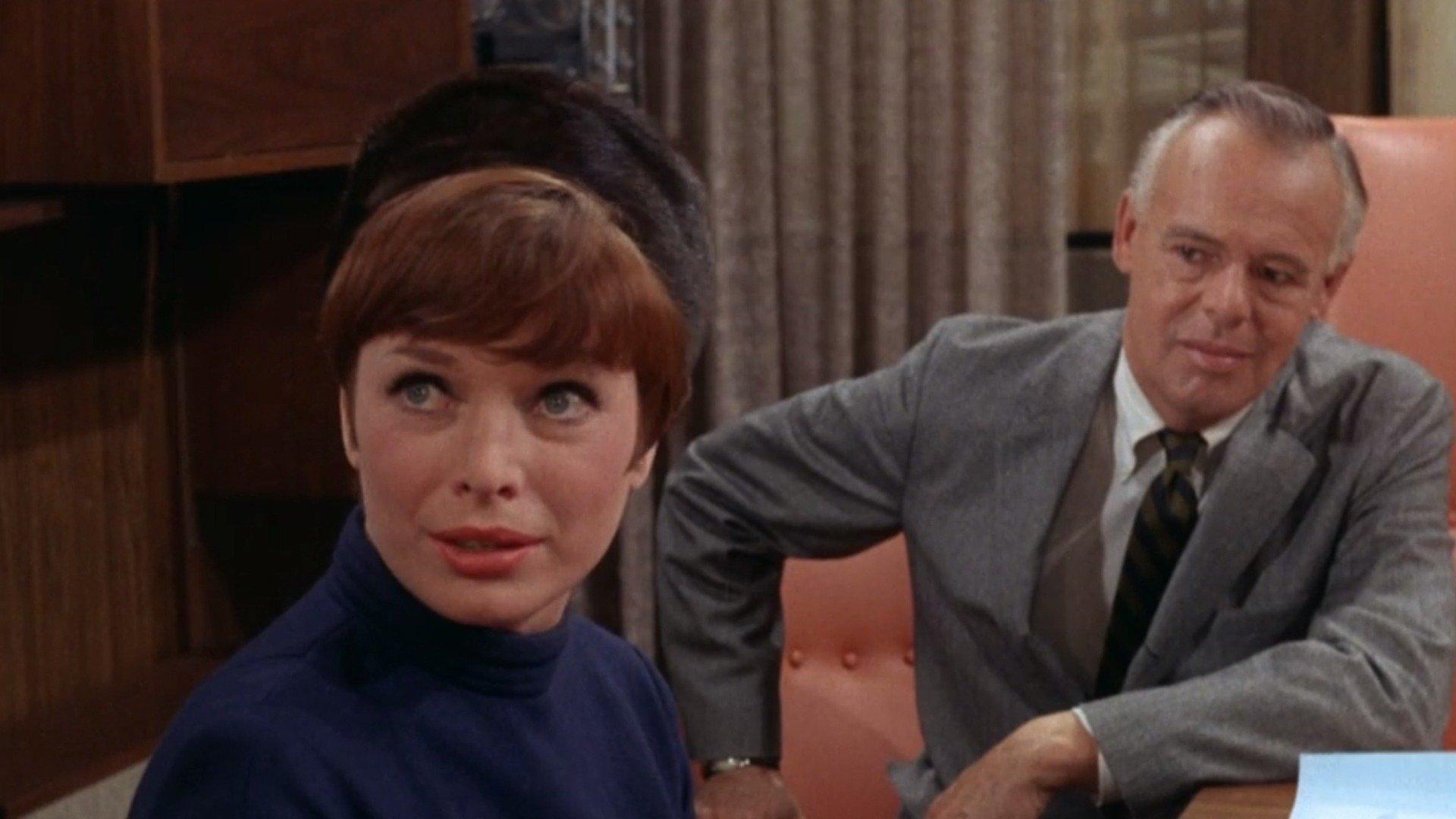 The Andy Griffith Show: Helen, the Authoress