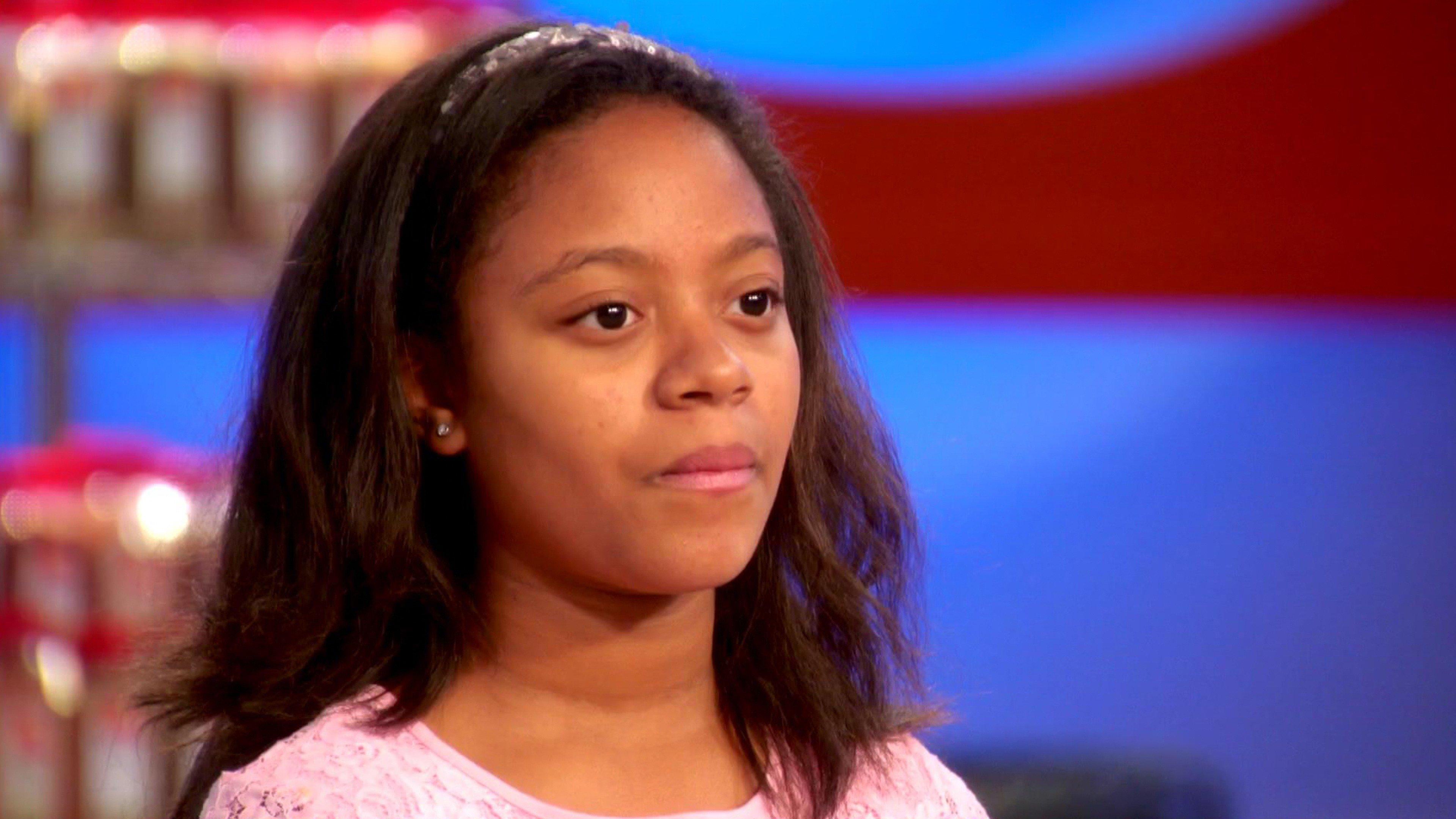 Rachael vs. Guy Kids Cook-Off: The Great Juggling Act