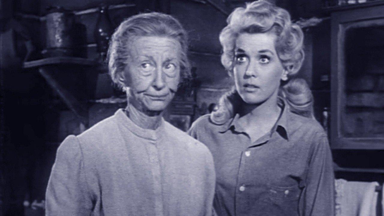The Beverly Hillbillies: The Clampetts Strike Oil