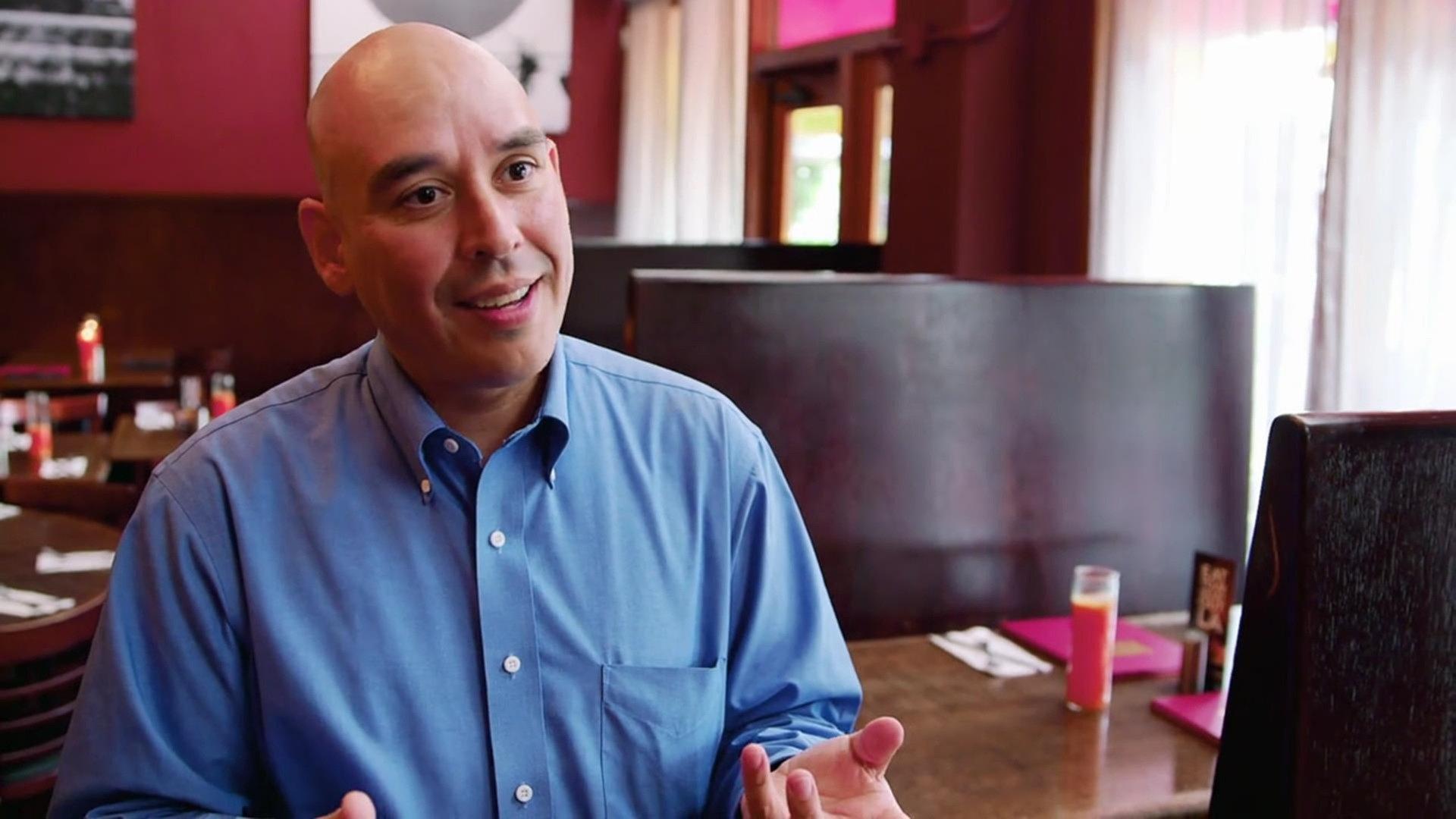 Watch My Strange Addiction: S5E3 - Identical Twin Obsession; Eats ...