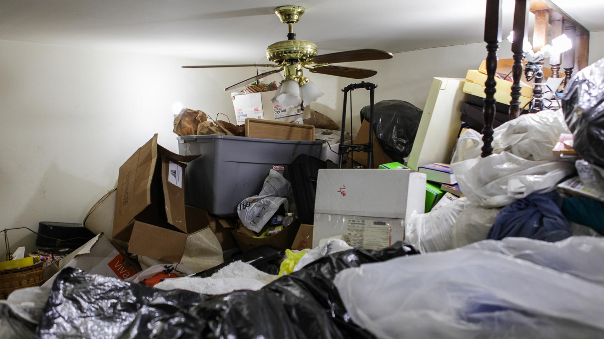 Hoarding: Buried Alive: The Donald Trump of Hoarding