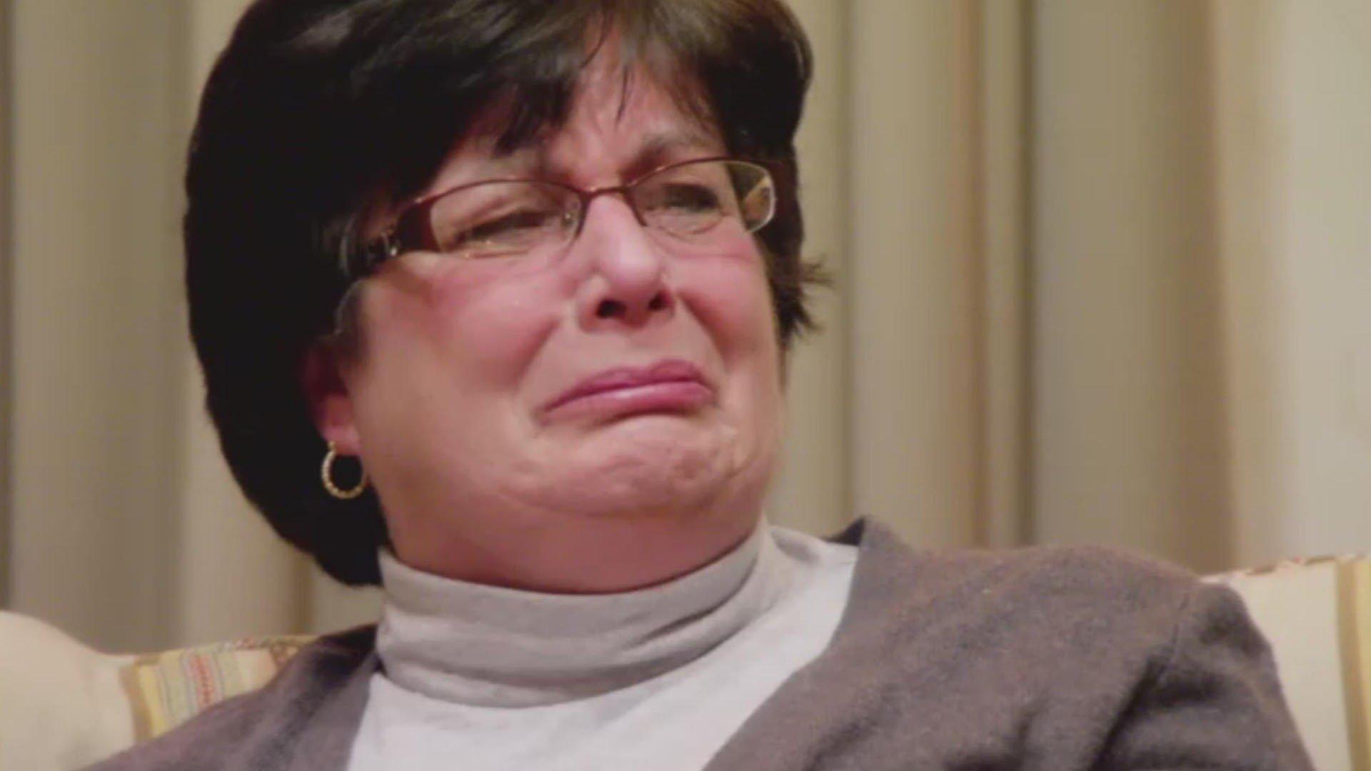 Watch Long Island Medium: S6E6 - Back to School on Philo (Free Trial)