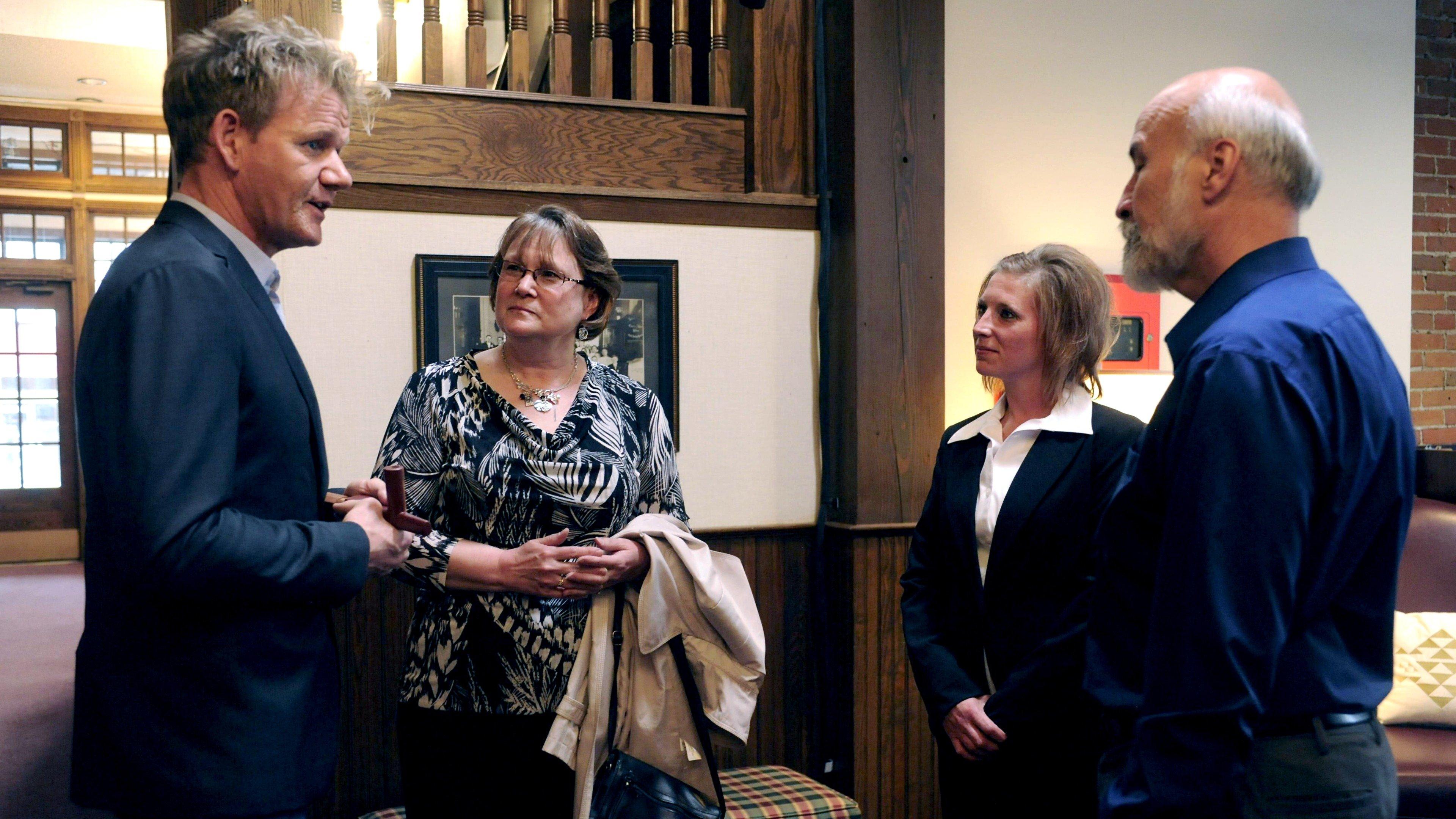 Hotel Hell: Applegate River Lodge