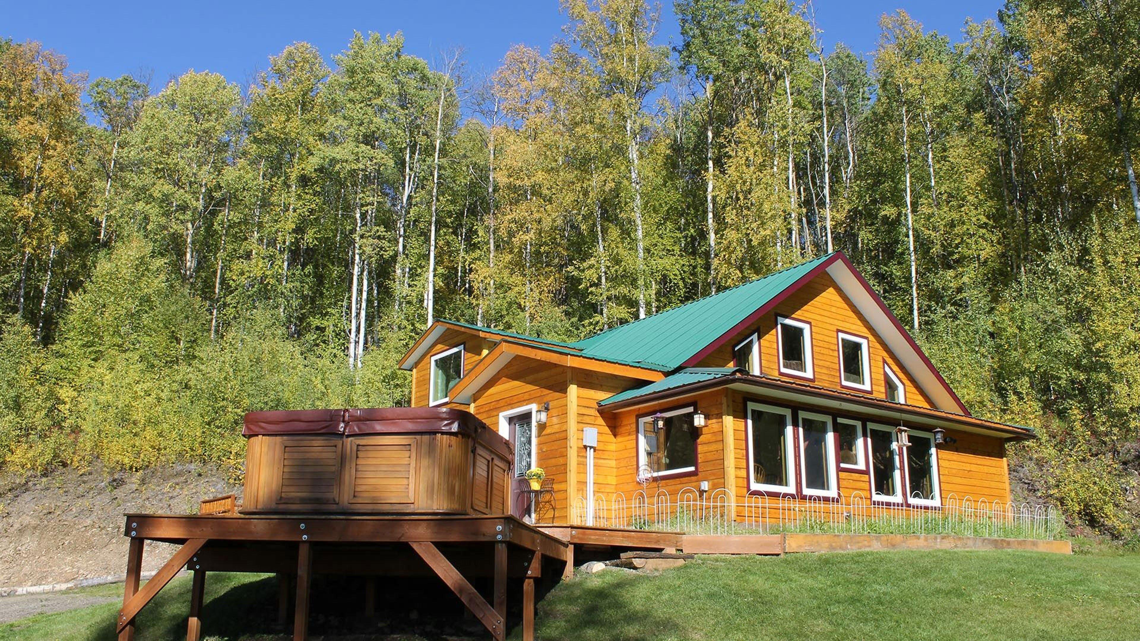 Watch Living Alaska: S3E3 - Angie Head and Sharon Robinson are Trading ...