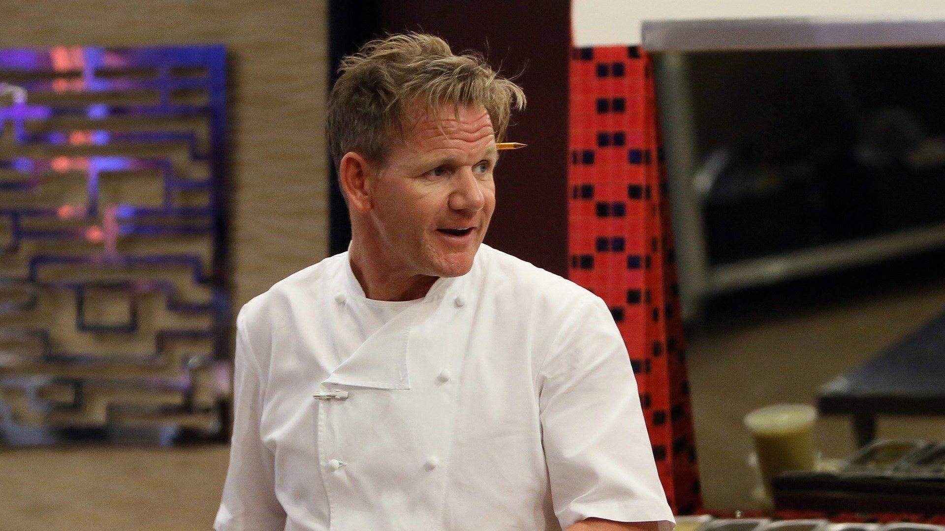 Hell's Kitchen: 5 Chefs Compete