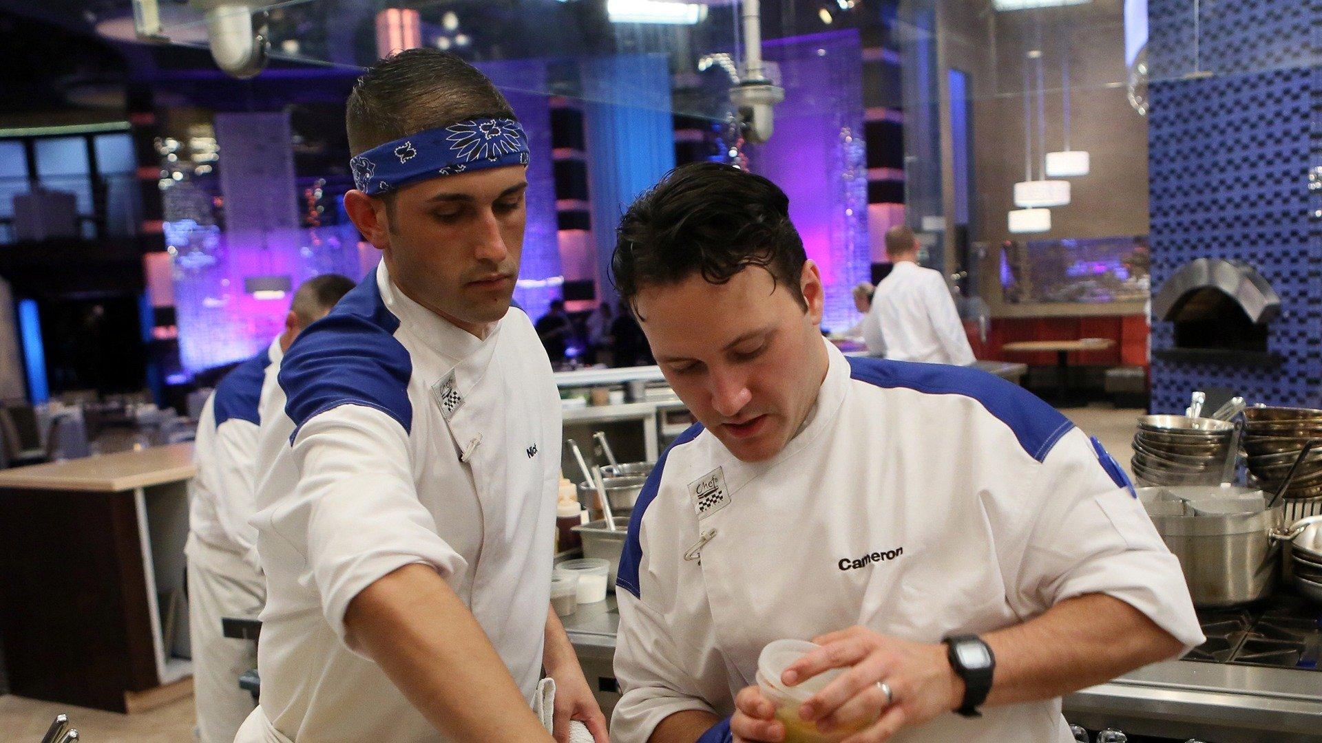 Hell's Kitchen: 18 Chefs Compete