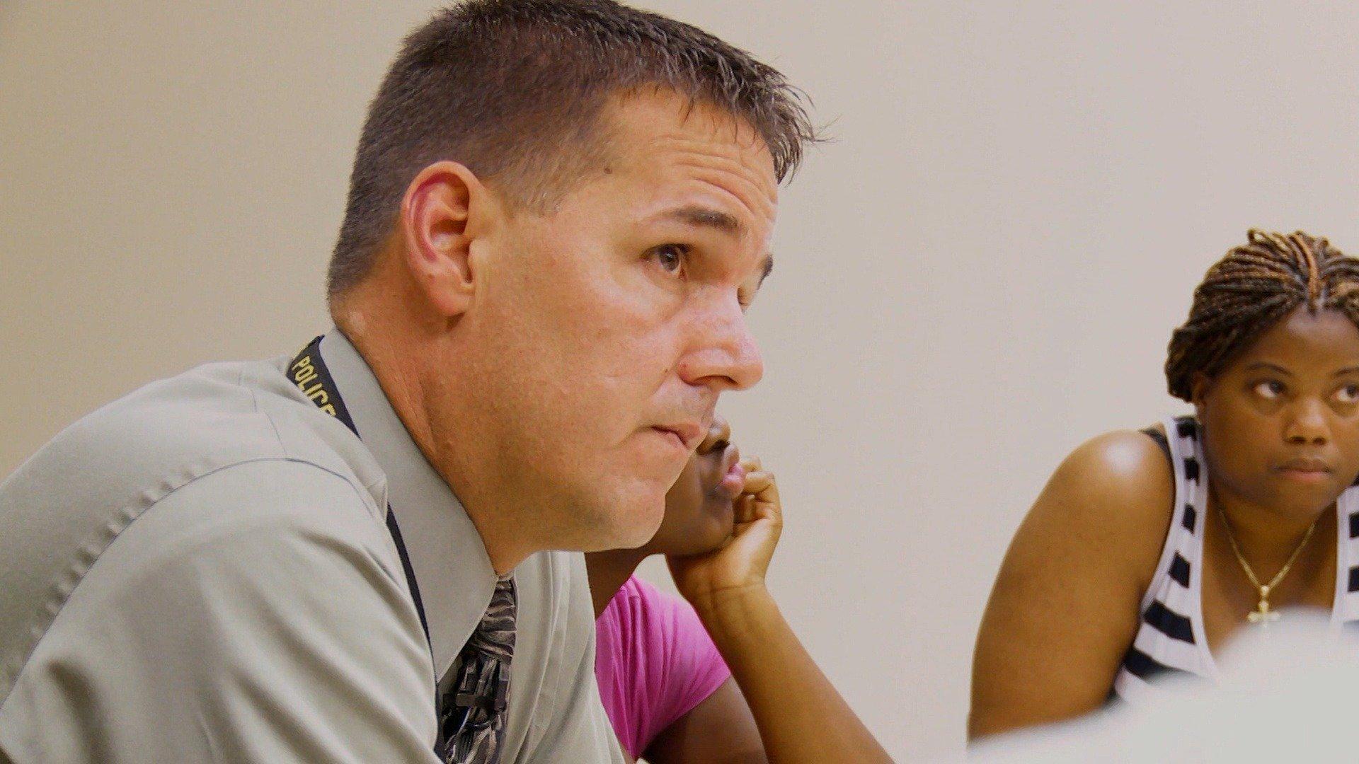 The First 48: Lying in Wait; With This Ring