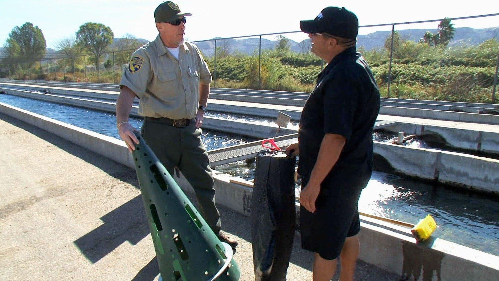 Watch Storage Wars: S6E18 - Too Fast, Too Curious on Philo (Free Trial)