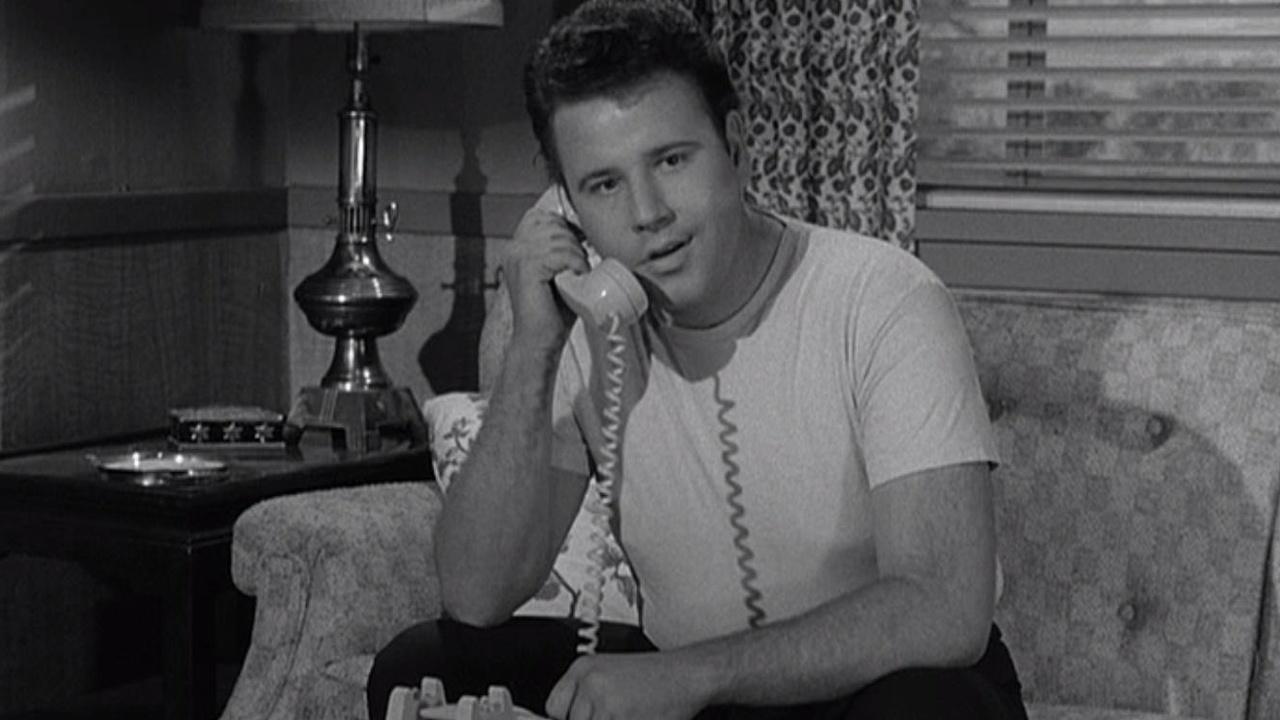 Watch Leave It to Beaver: S6E35 - Wally's Practical Joke on Philo (Free ...