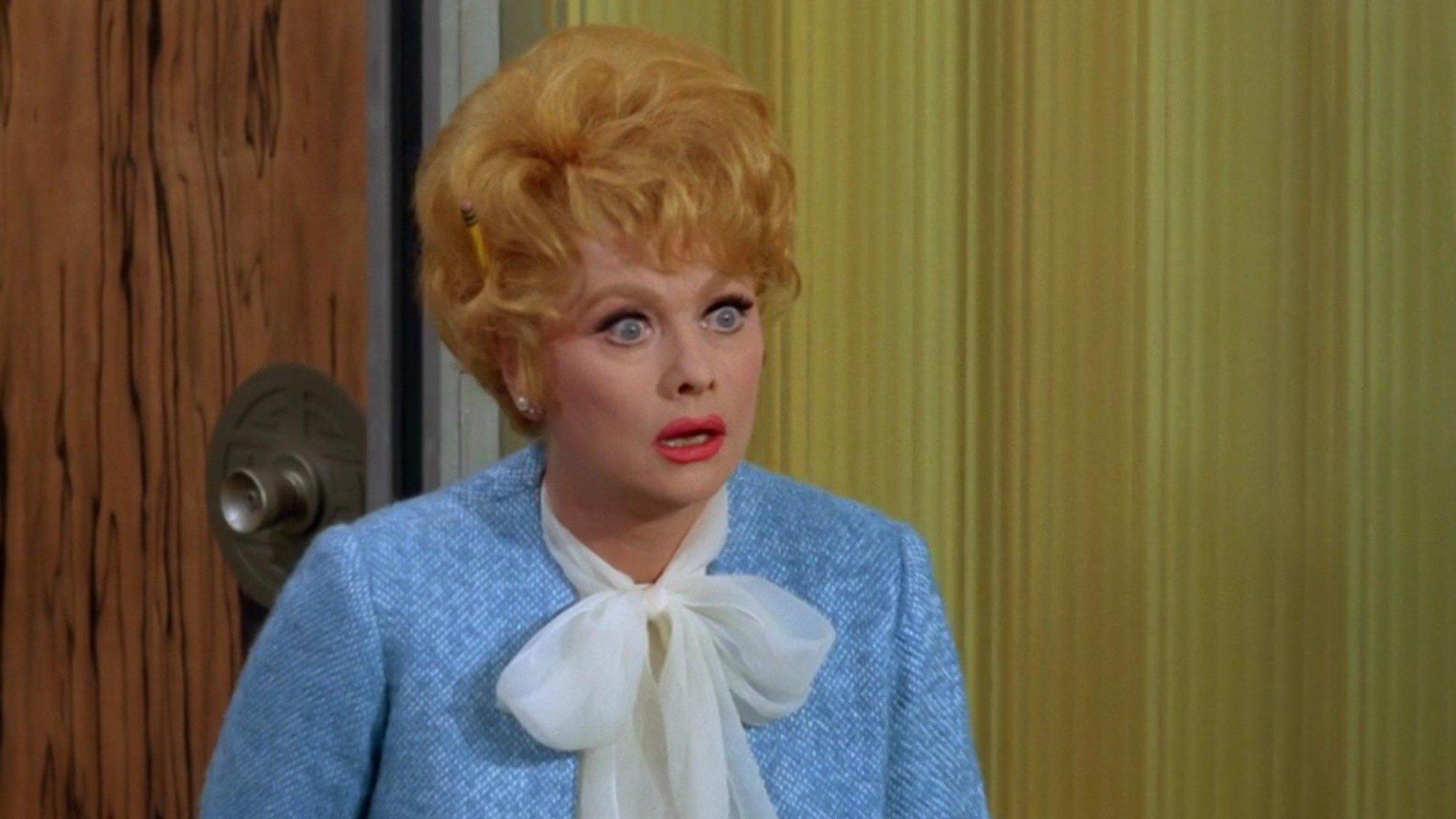 The Lucy Show: Lucy and Mooney the Monkey