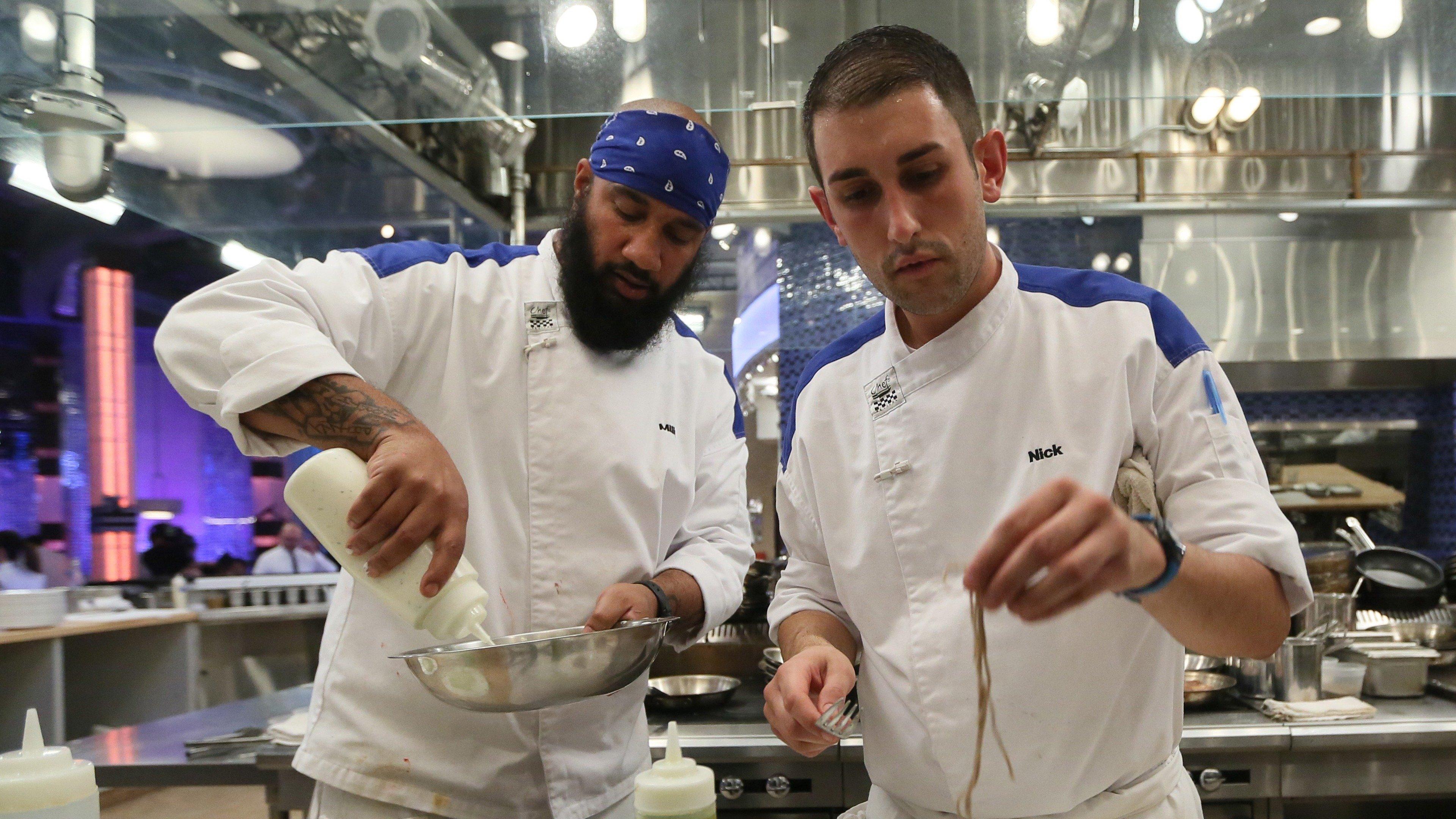 Hell's Kitchen: 6 Chefs Compete