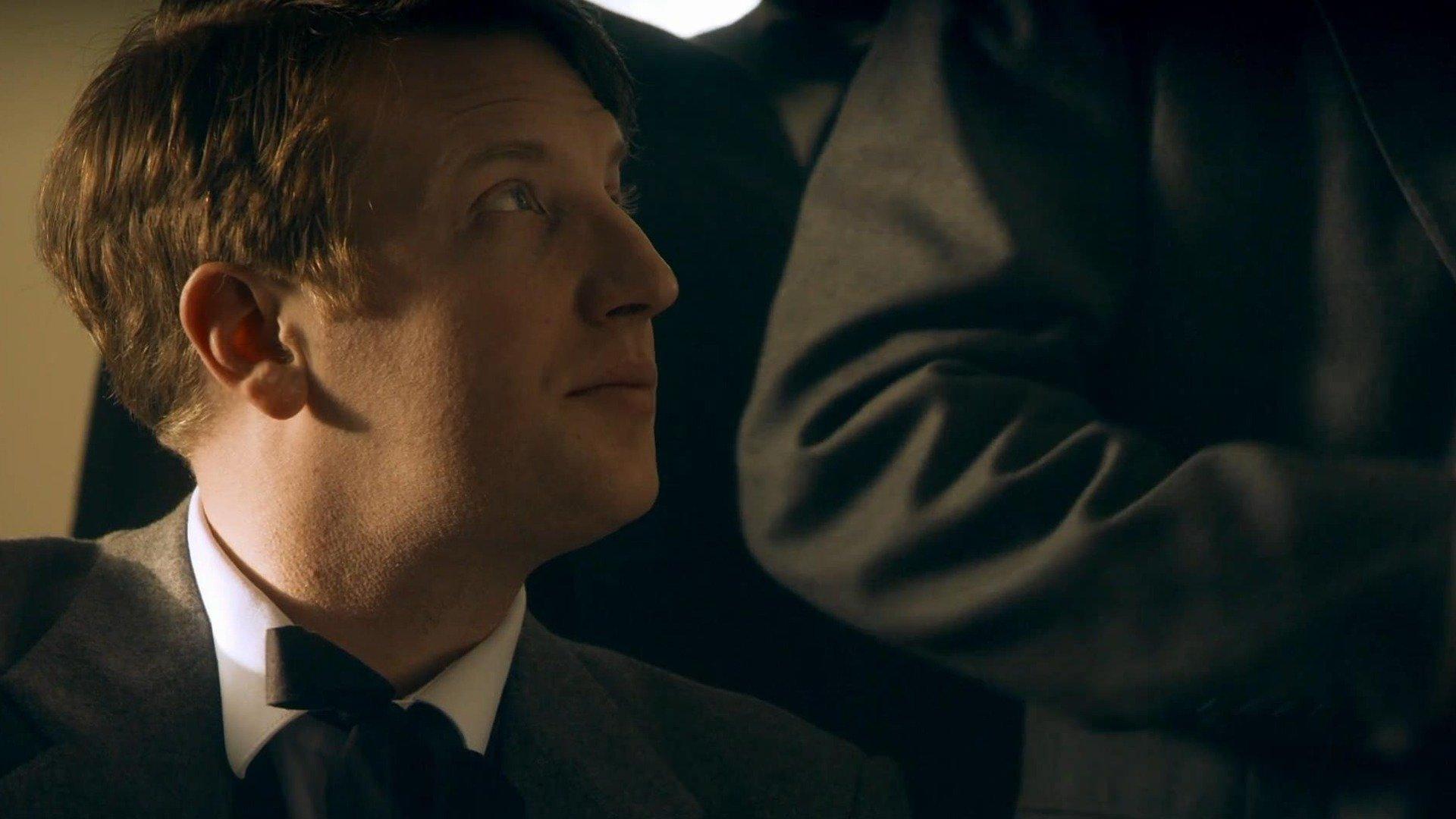 American Titans: Edison vs. Tesla