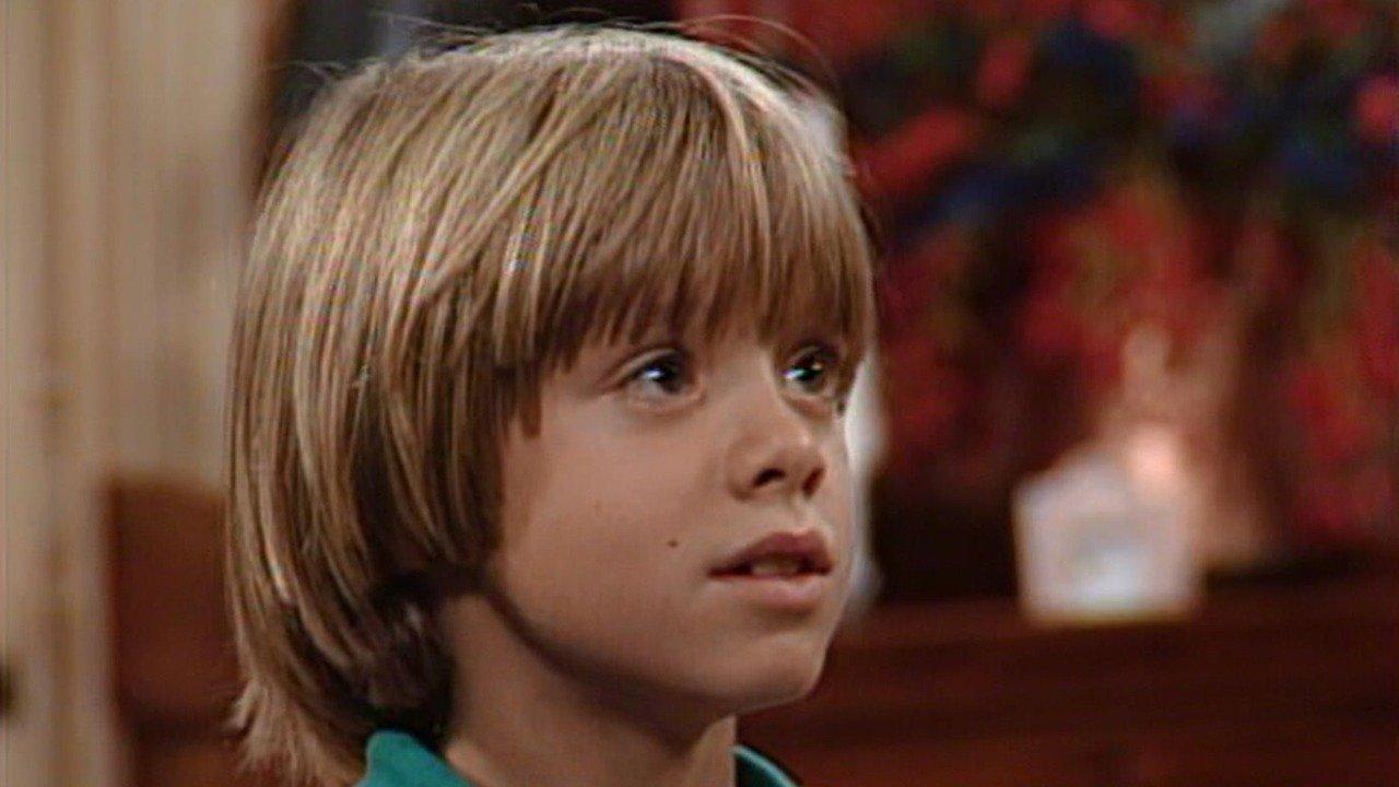 Who's the Boss?: Angela's First Fight