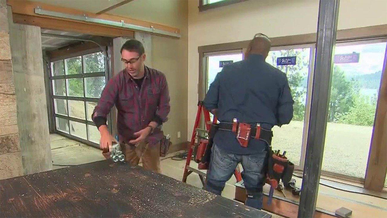 House Crashers: Throwback Media and Living Room