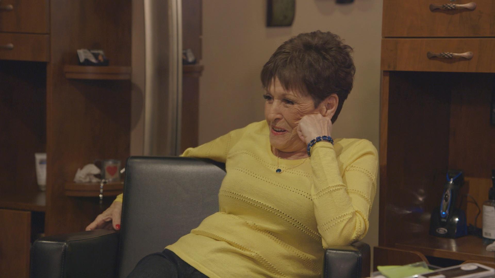 Wahlburgers: Five Card Studs