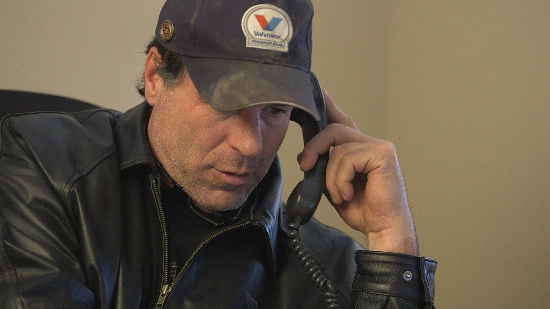 Watch Ice Road Truckers: S10E4 - Trial by Ice on Philo for Free