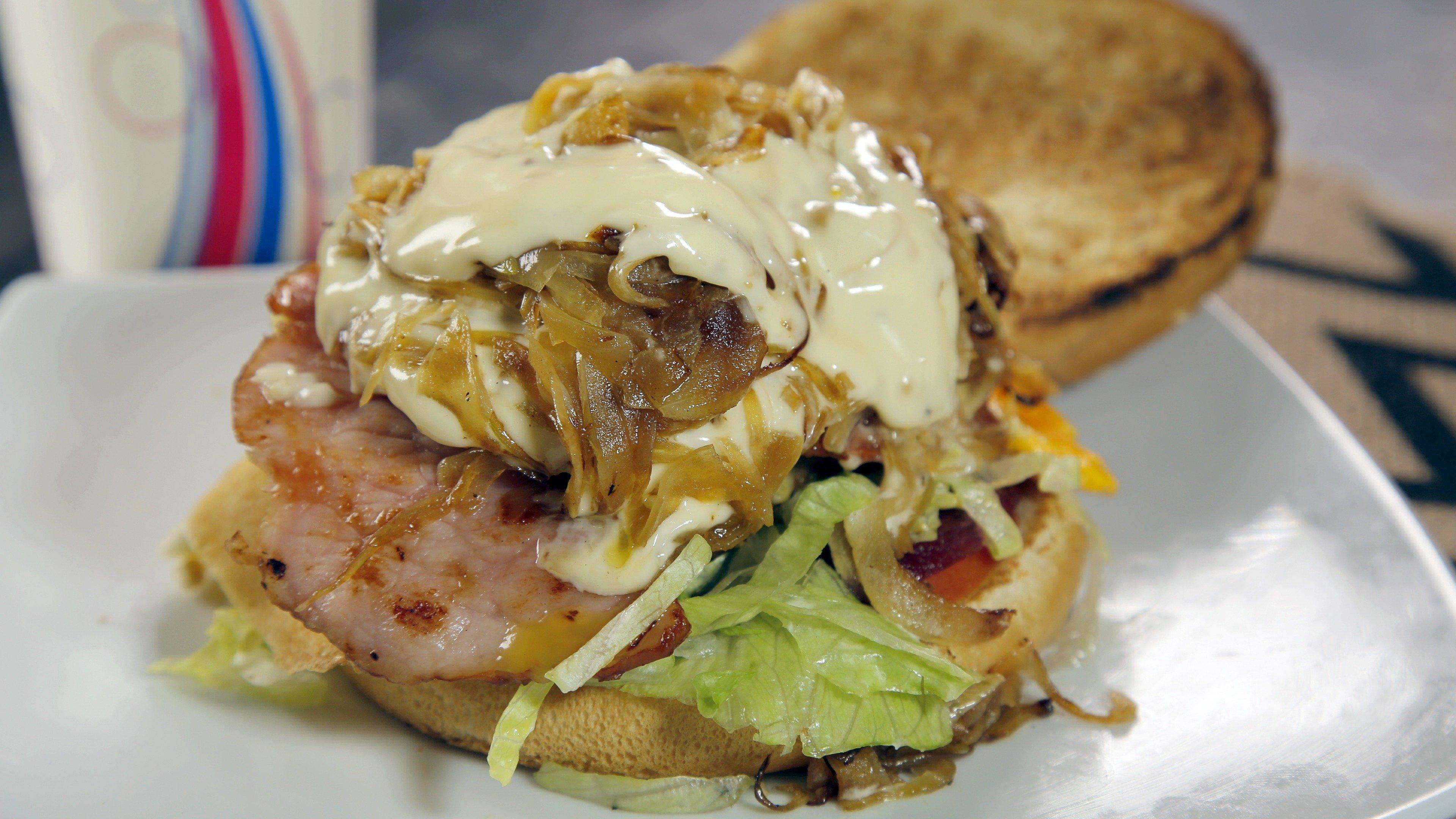 Bizarre Foods: Delicious Destinations: Sydney