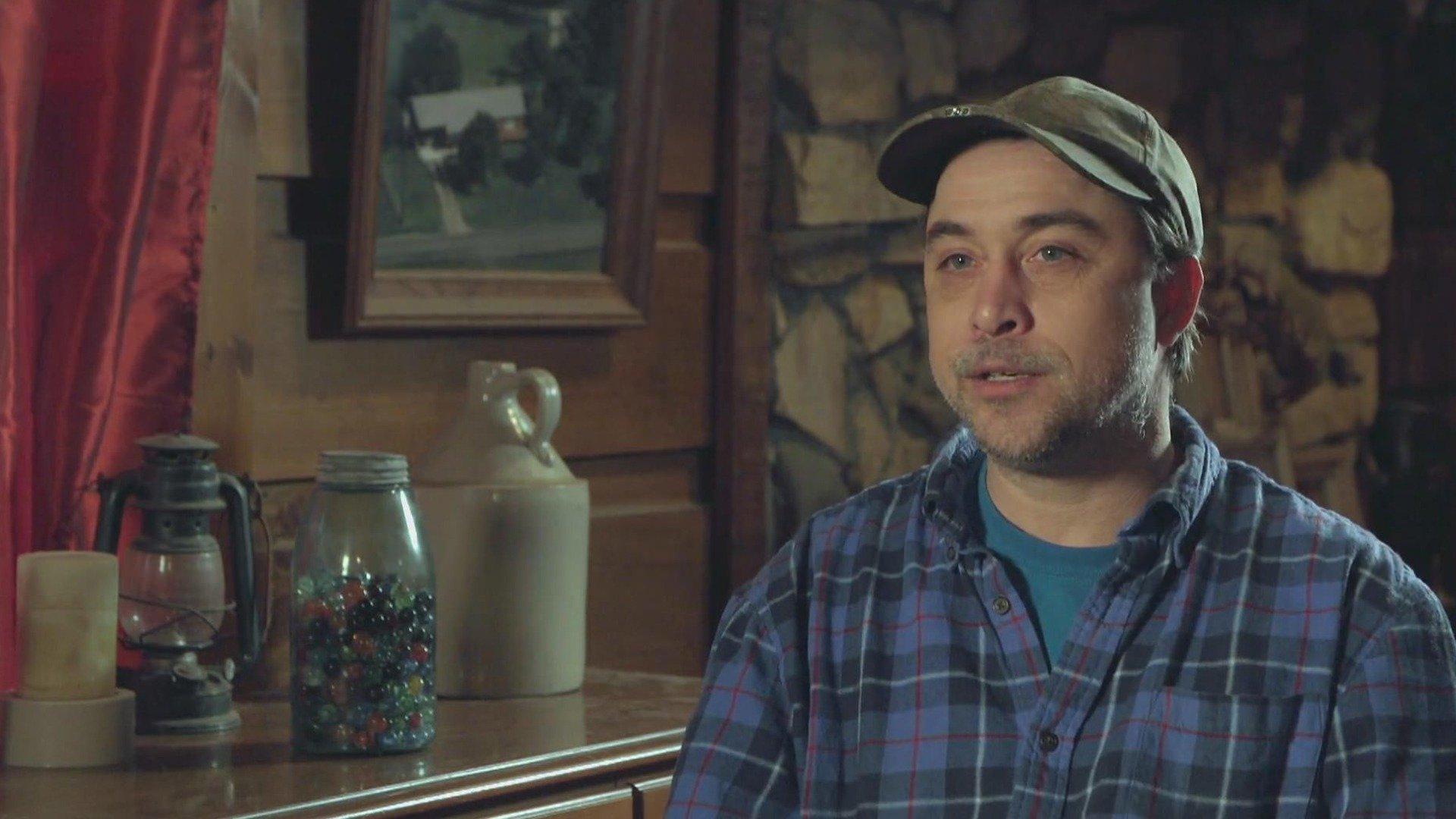 Watch Moonshiners: S6E21 - Tale of Tickle on Philo (Free Trial)