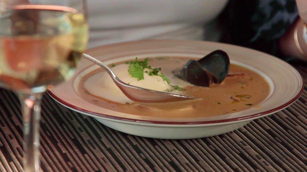 Bizarre Foods: Delicious Destinations: Reykjavik