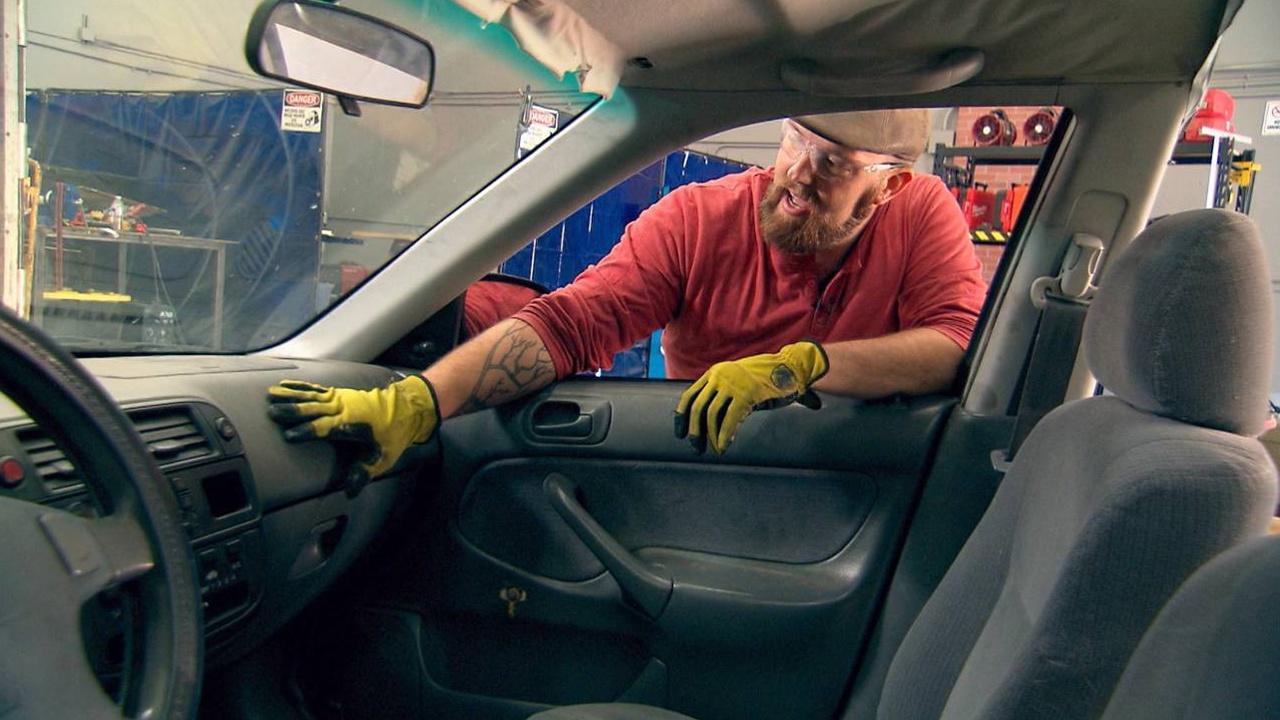 MythBusters: Heads Will Roll