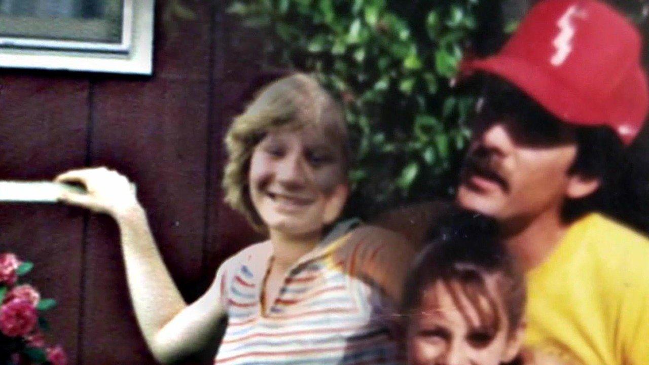 Watch Dr. Phil: S16E37 - Three Sisters Confront Their Stepfather: Did ...