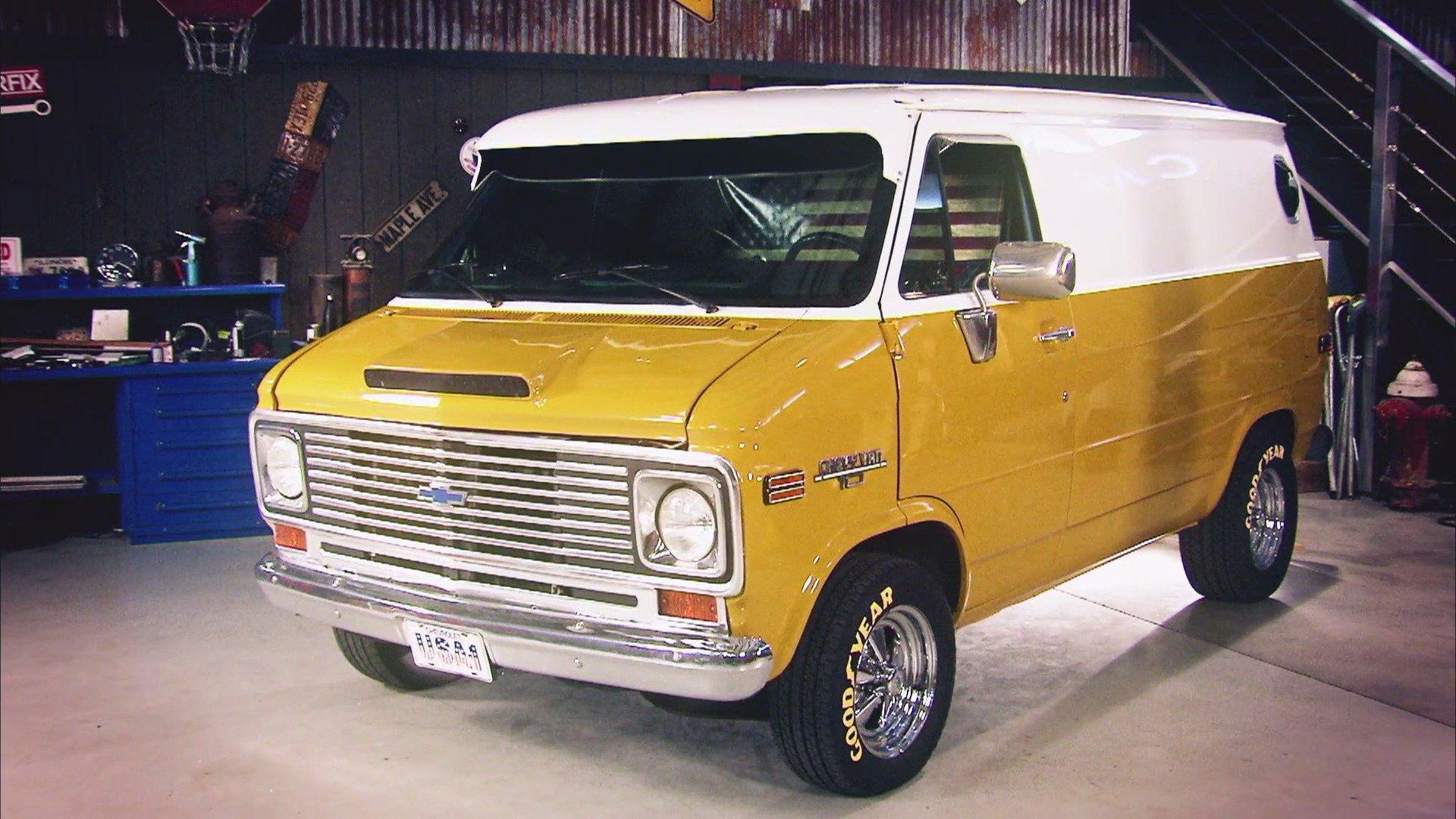 Boyz N the Hood: Old School G Series Van