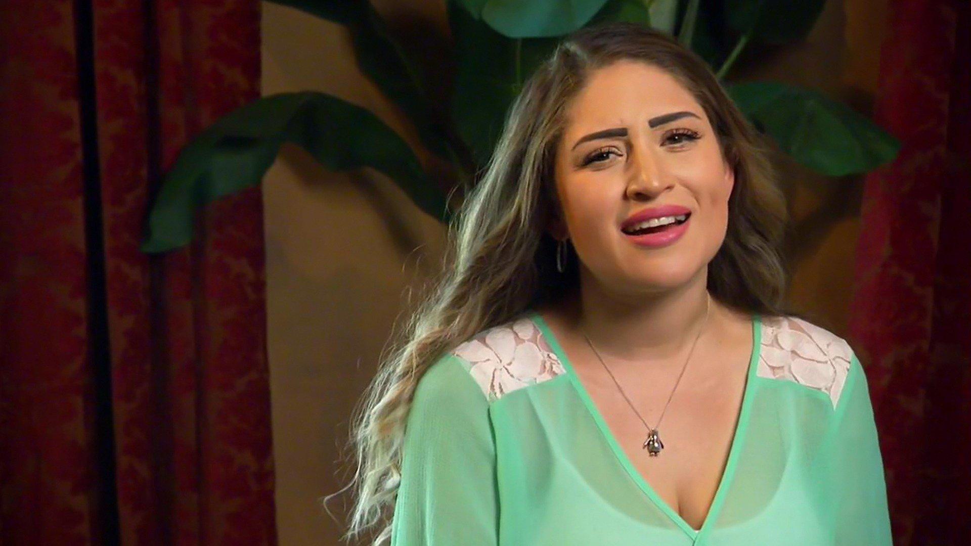 House Hunters Renovation: A Grand, Glam Gut Job