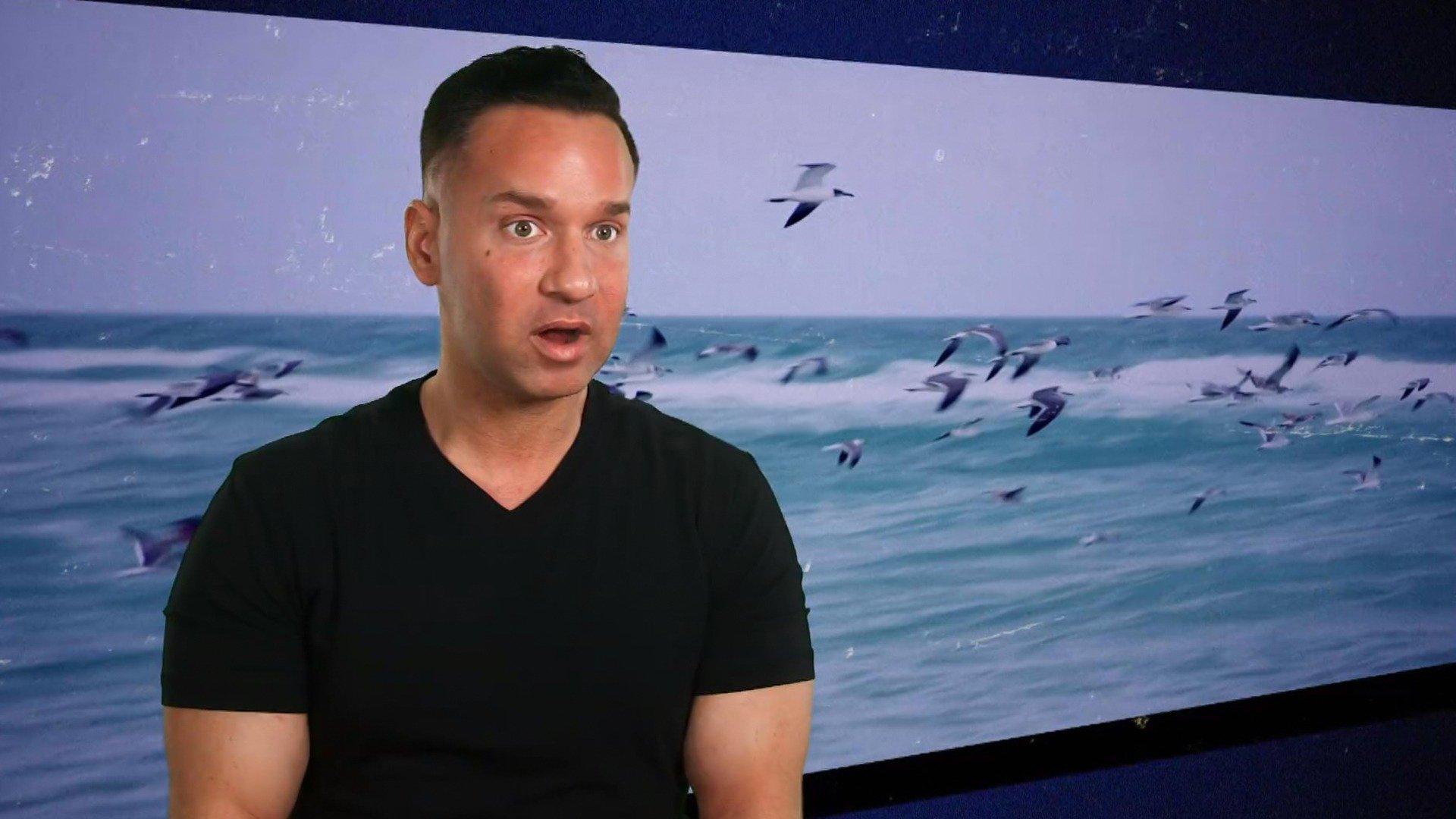 Watch Jersey Shore Family Vacation: S1E8 - The Temptation of the Keto ...