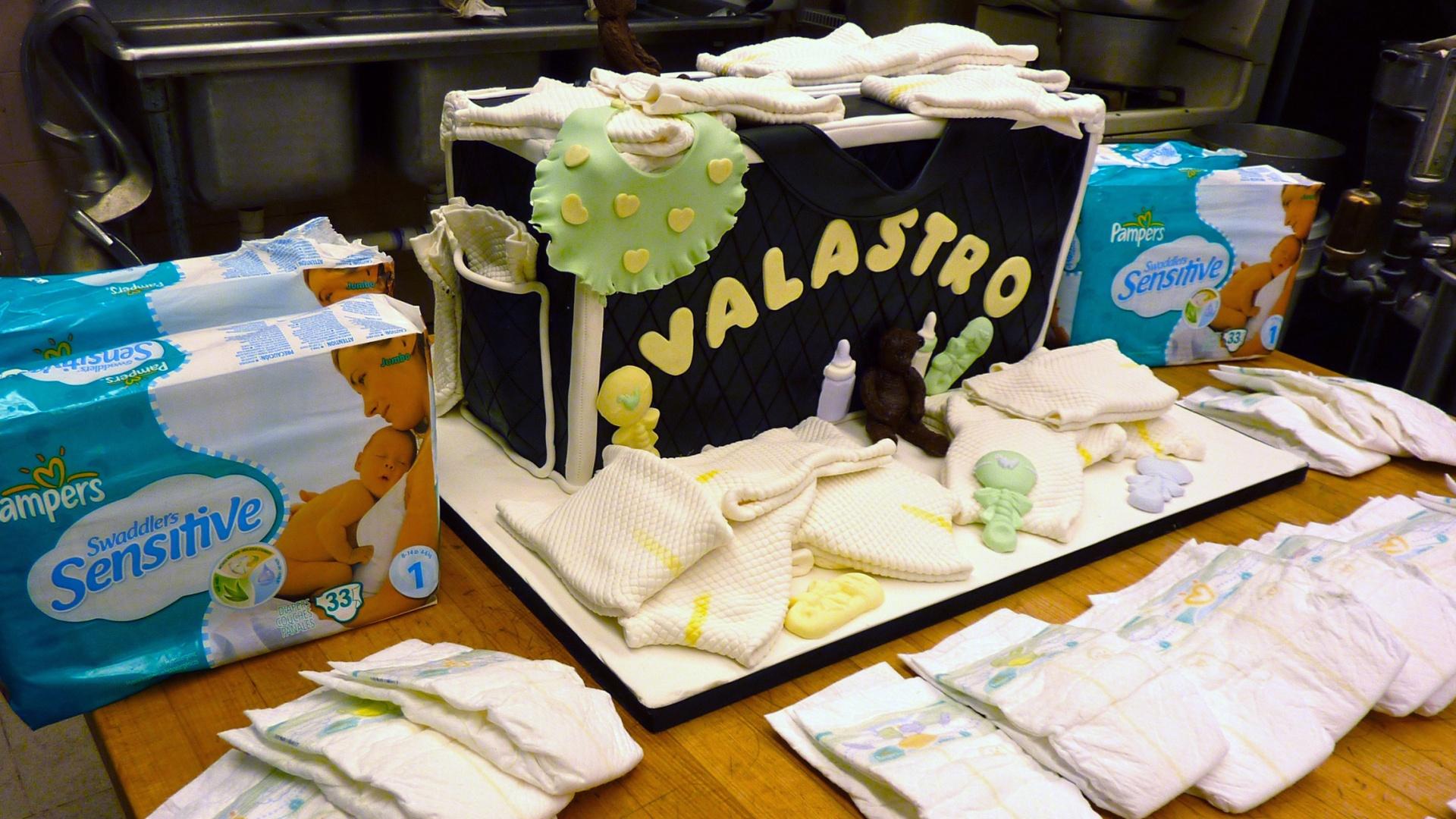 Watch Cake Boss: S4E7 - Baby Special on Philo (Free Trial)