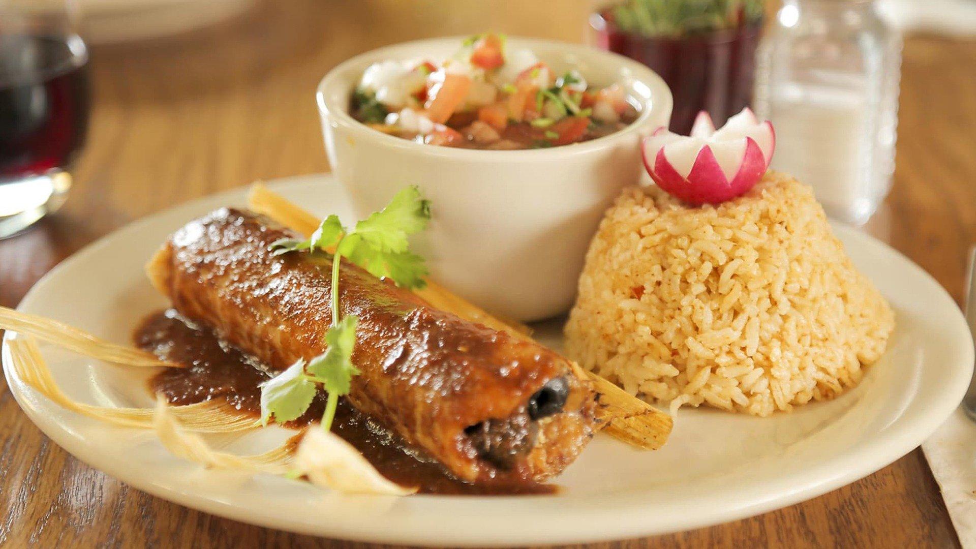 Diners, Drive-Ins and Dives: Sandwiches, Southern and South of the Border