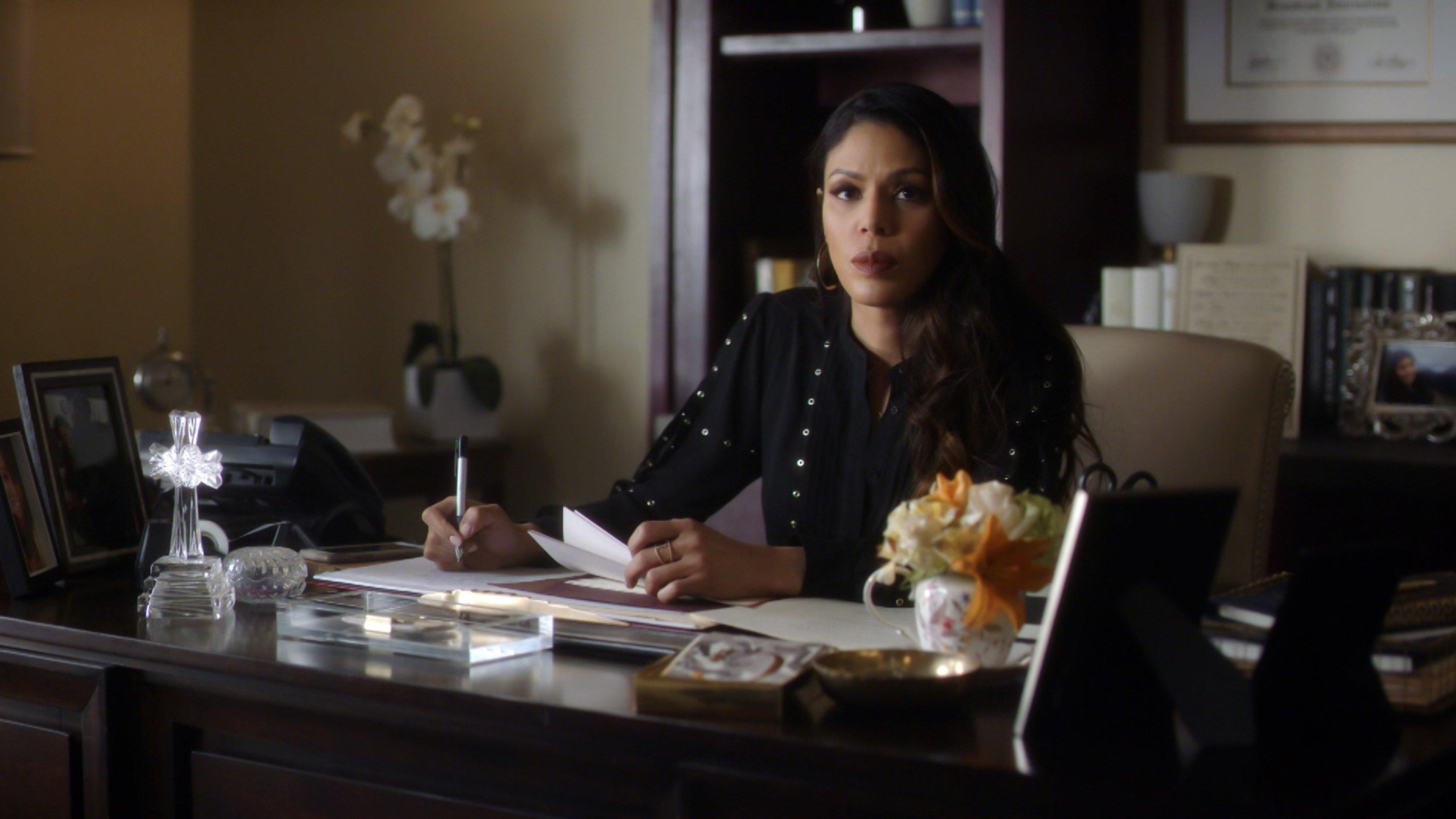 Watch Greenleaf: S3E5 - Closing Doors on Philo (Free Trial)