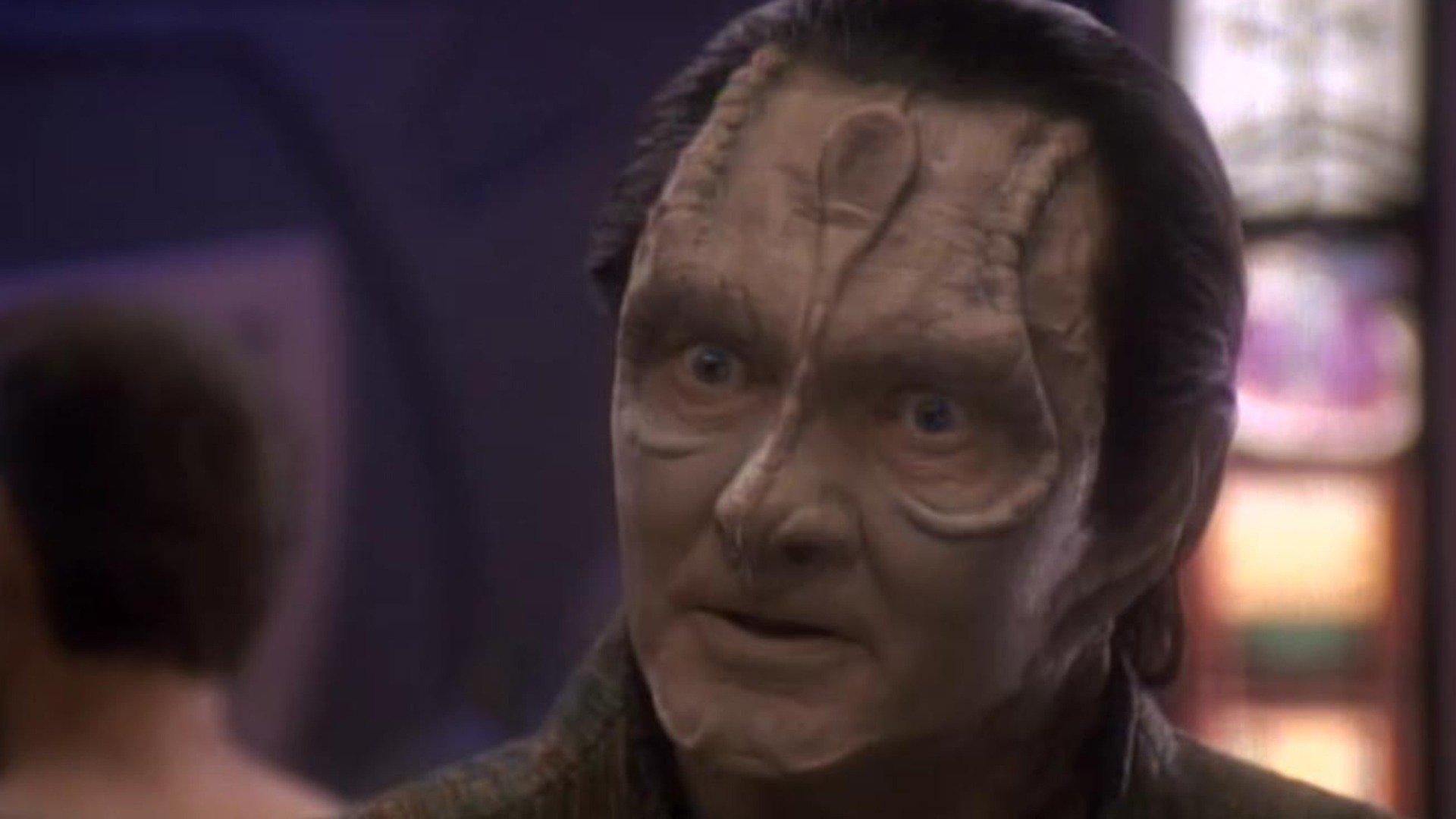 Star Trek: Deep Space Nine: Distant Voices