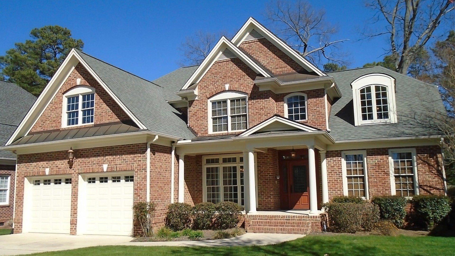 House Hunters: Movie-Inspired House Hunt in Raleigh