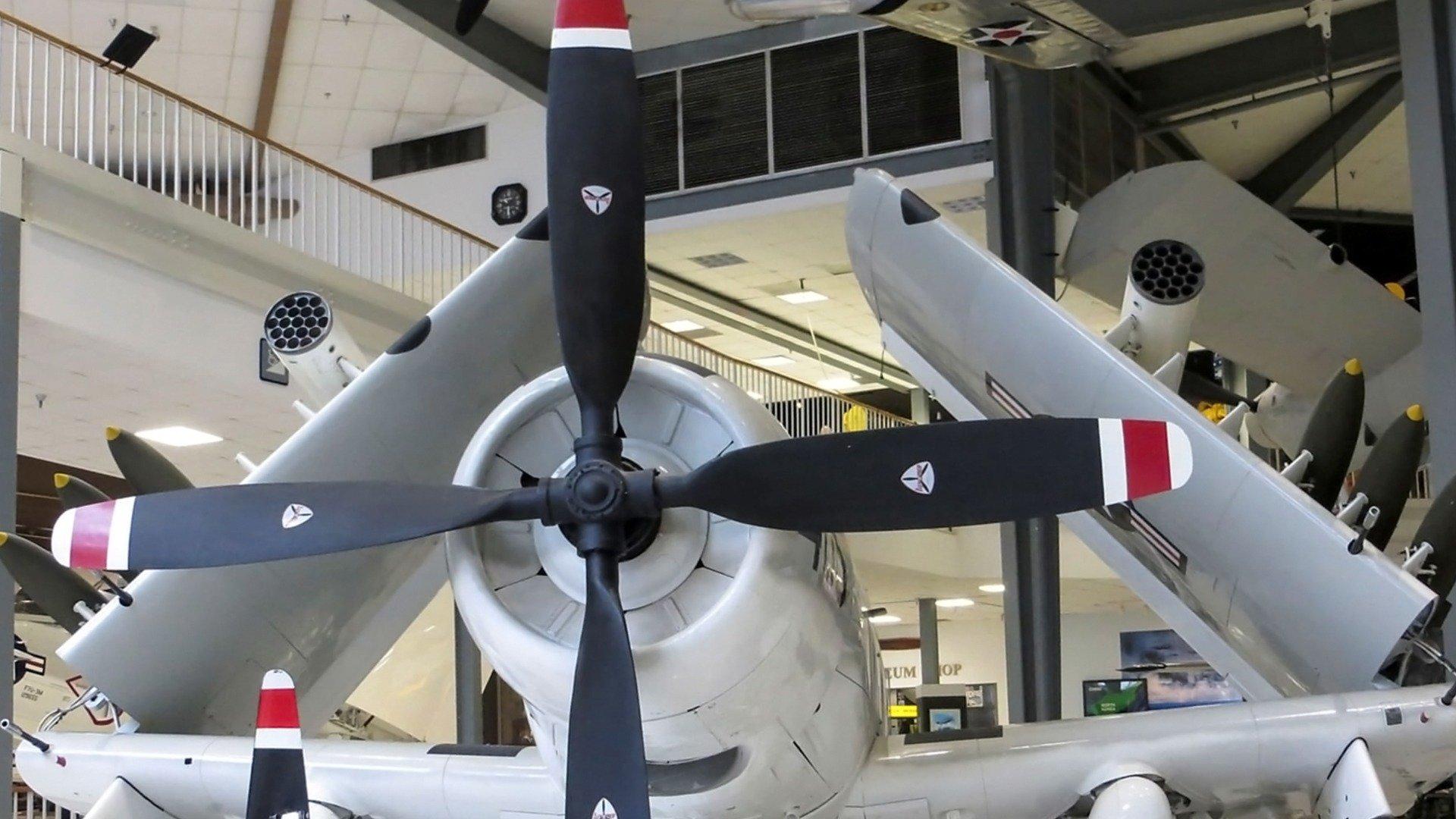 Mysteries at the Museum: Saving Private Lynch, Gulf Breeze Ufo and I ...