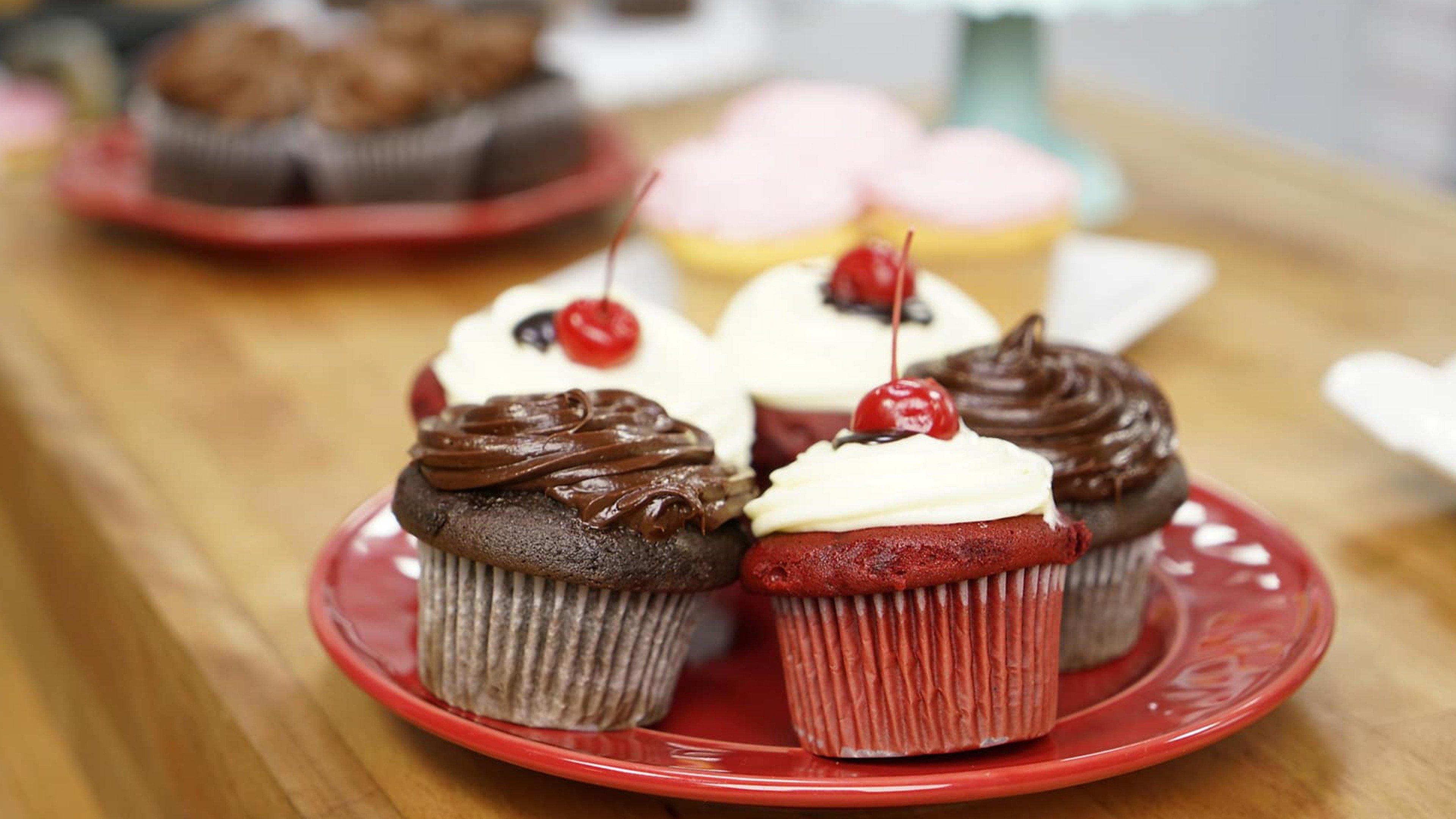 Food: Fact or Fiction?: Baked Goodies