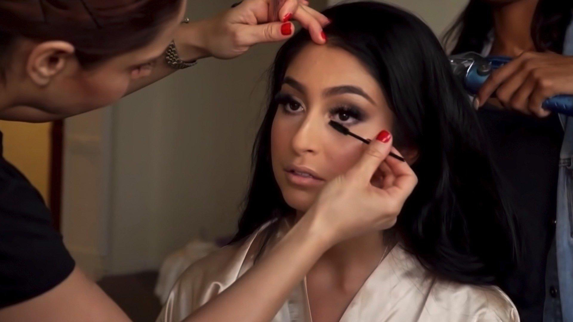 Dr. Phil: A Teen Obsessed With Beauty and Perfection