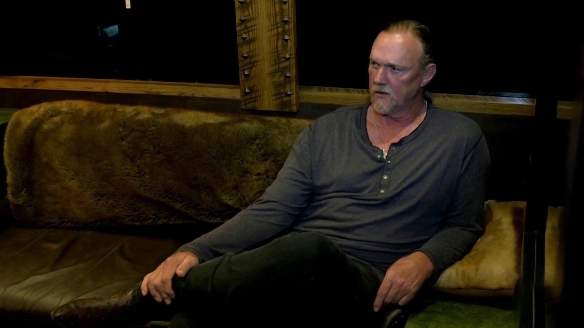 The Experience: Trace Adkins Country Music Artist Michael Hack - Hero