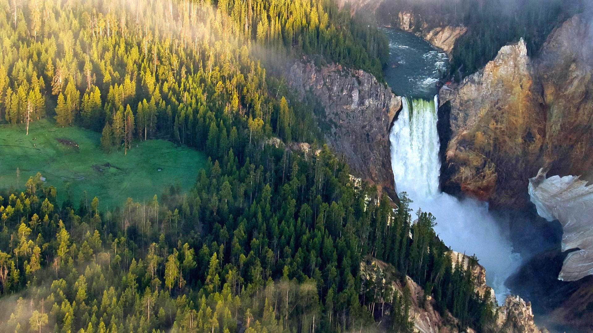 Aerial America: Yellowstone