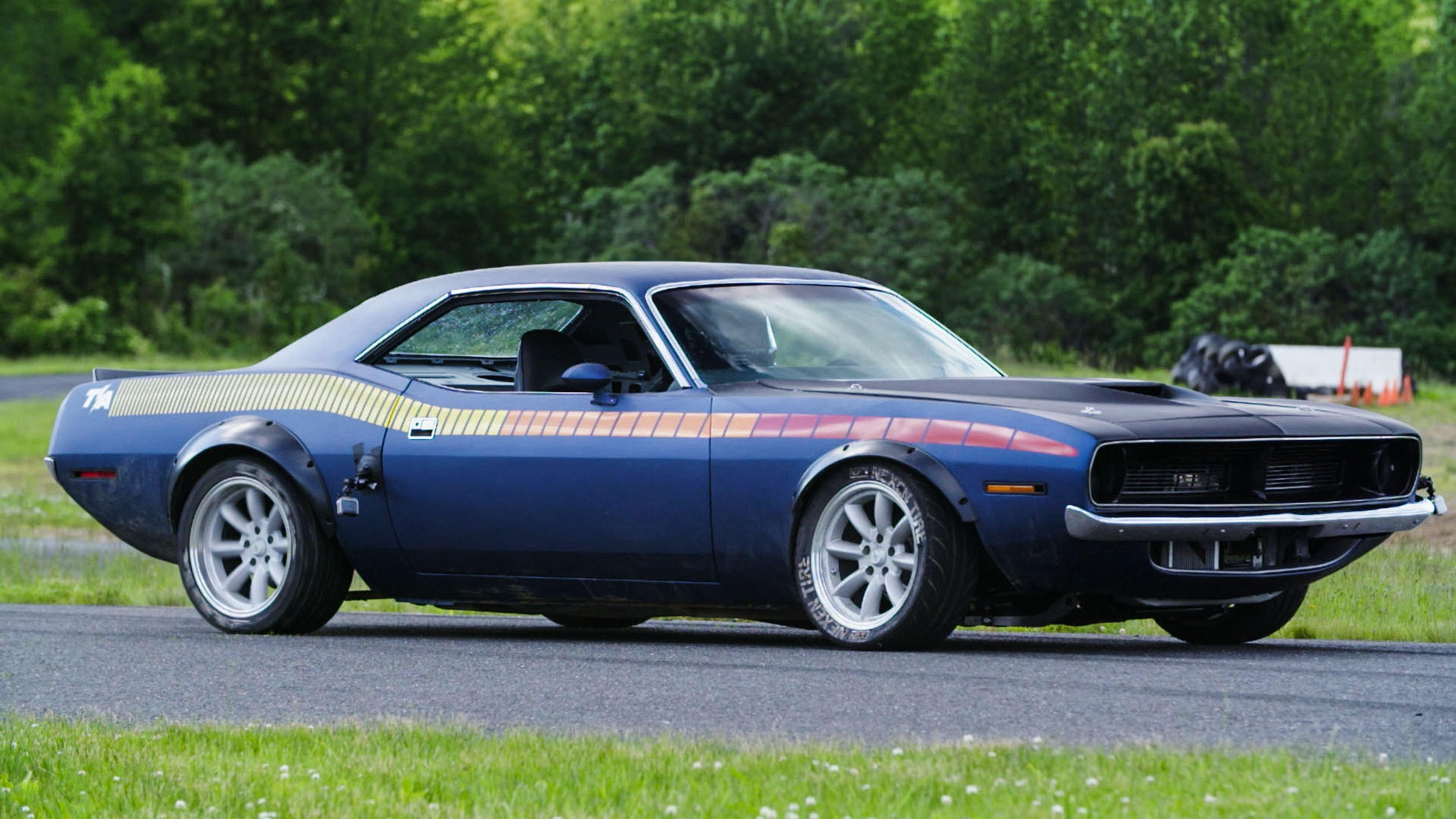 Hot Rod Garage: Drift 'Cuda Gets Sideways!! fishtailcuda