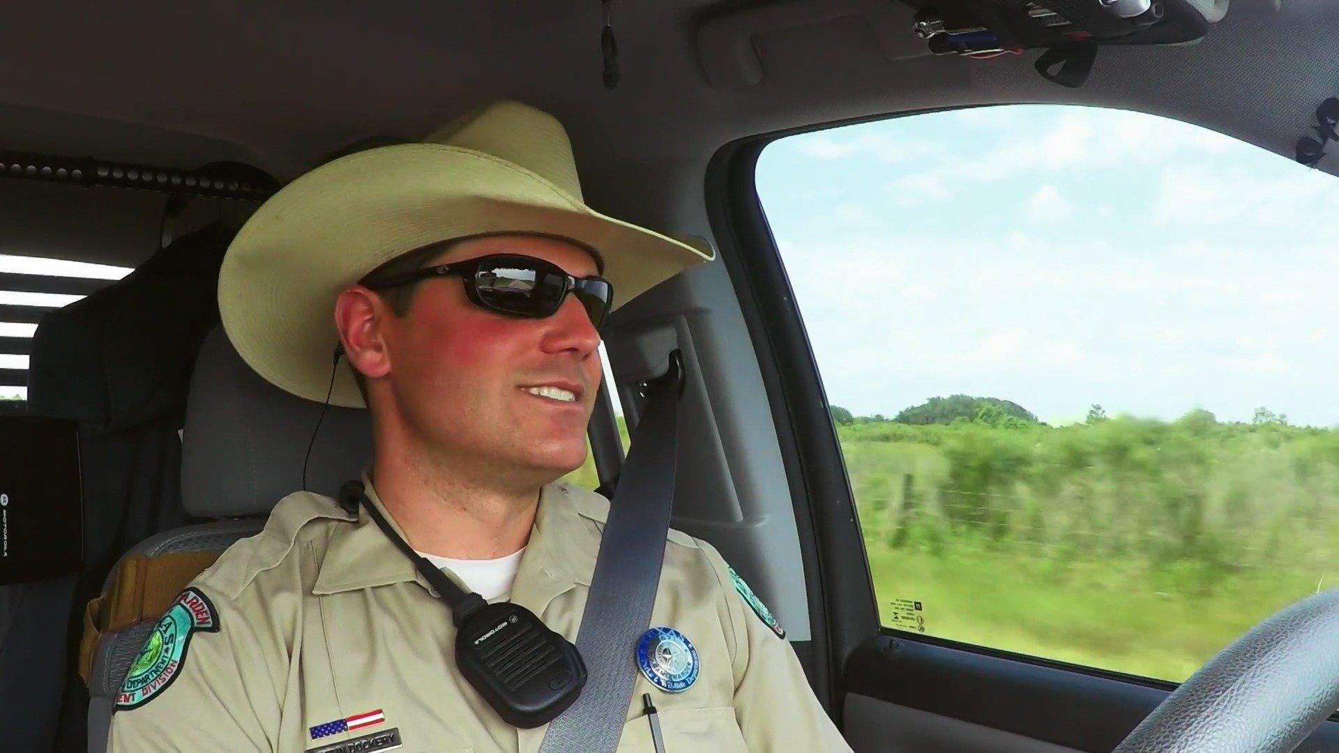 Watch Lone Star Law: S5E2 - Stray Bullets on Philo (Free Trial)