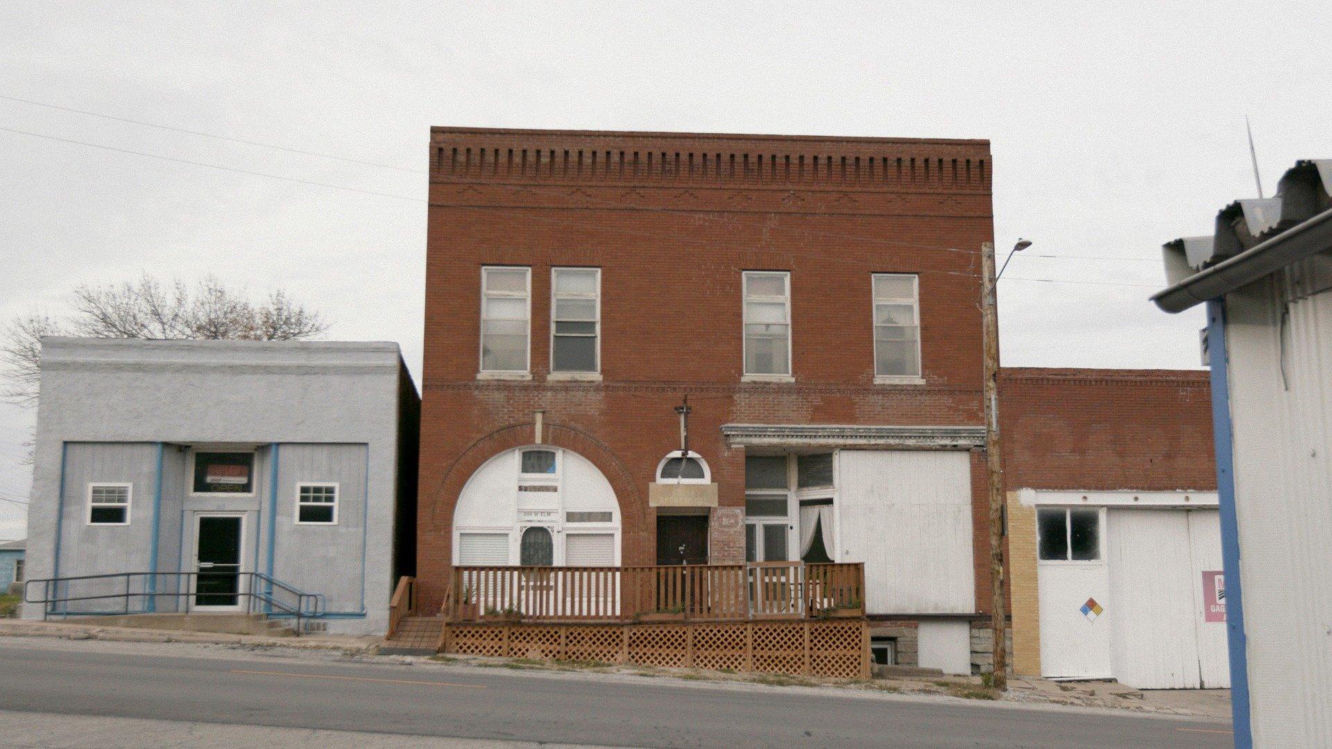 No One Saw a Thing: The Killing of Ken Rex McElroy