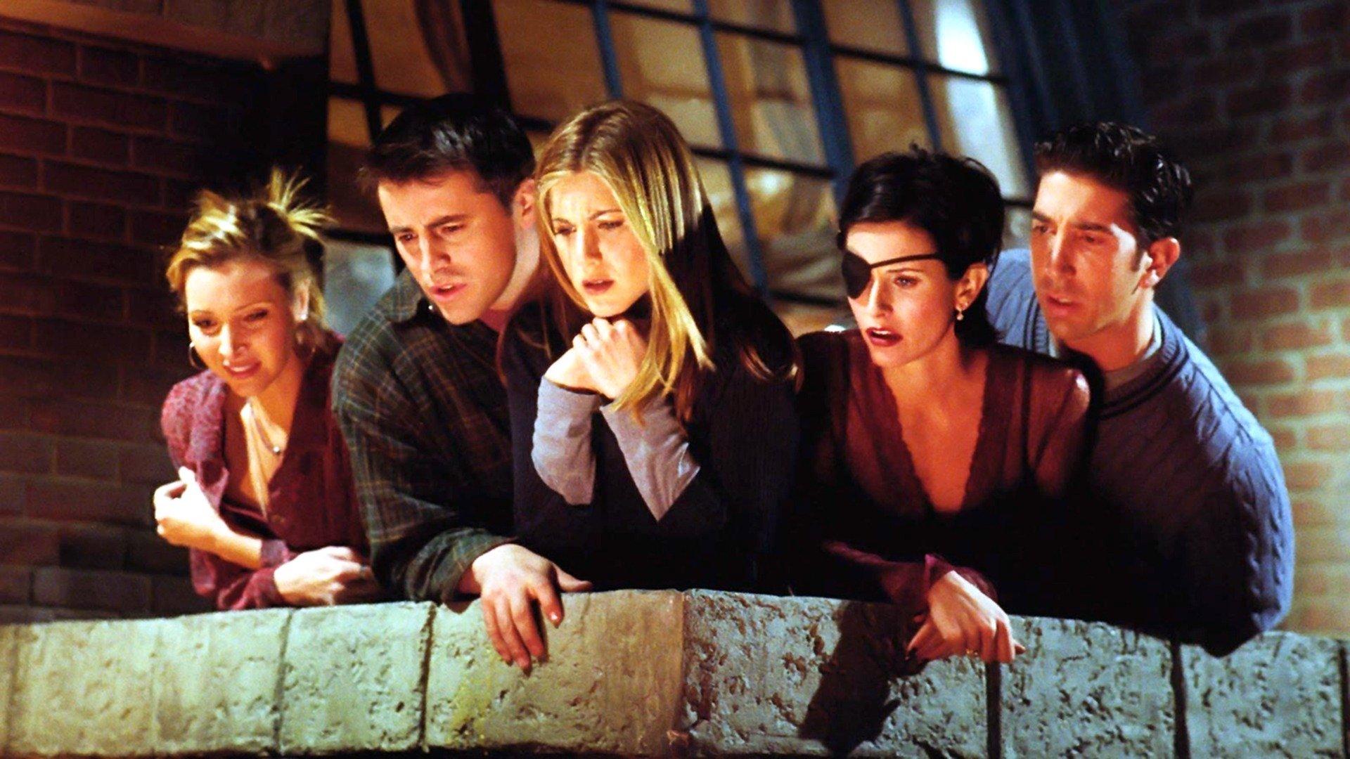 The Undercover Man: The One With Chandler in a Box