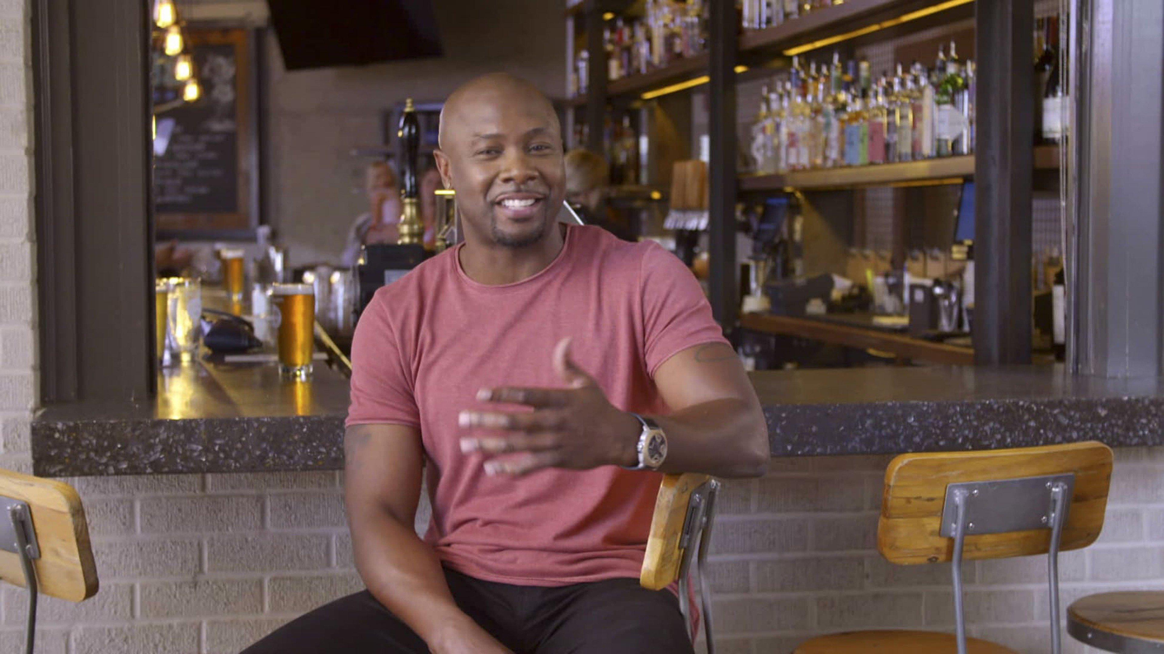 Yum and Yummer: Between the Bun