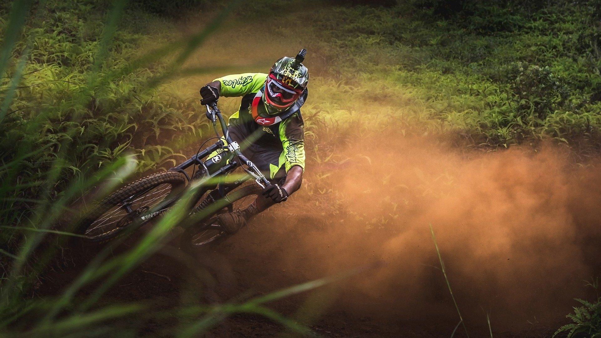 Adventure Flix -- Bike: Trail Treasures