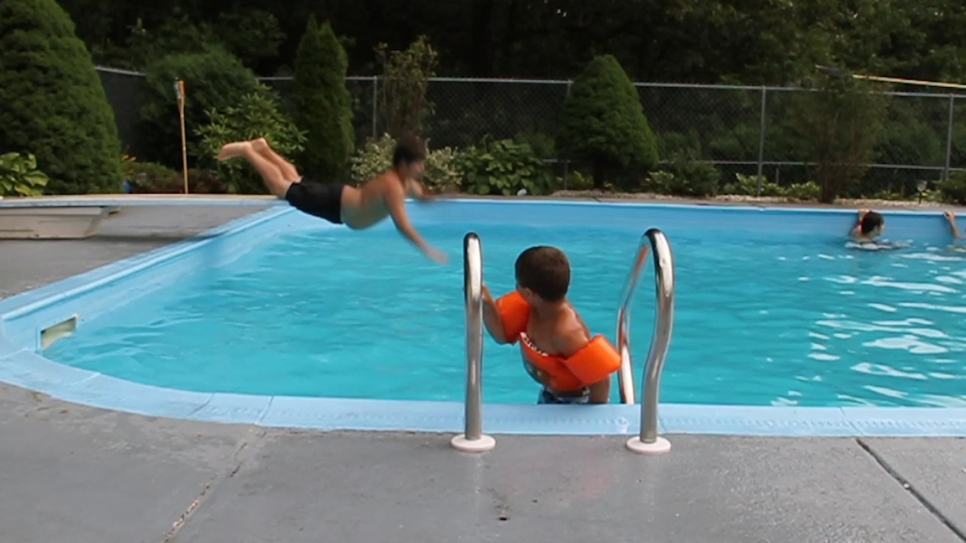 Watch FailArmy Playlist: S5E3 - Hall of Fame on Philo for Free