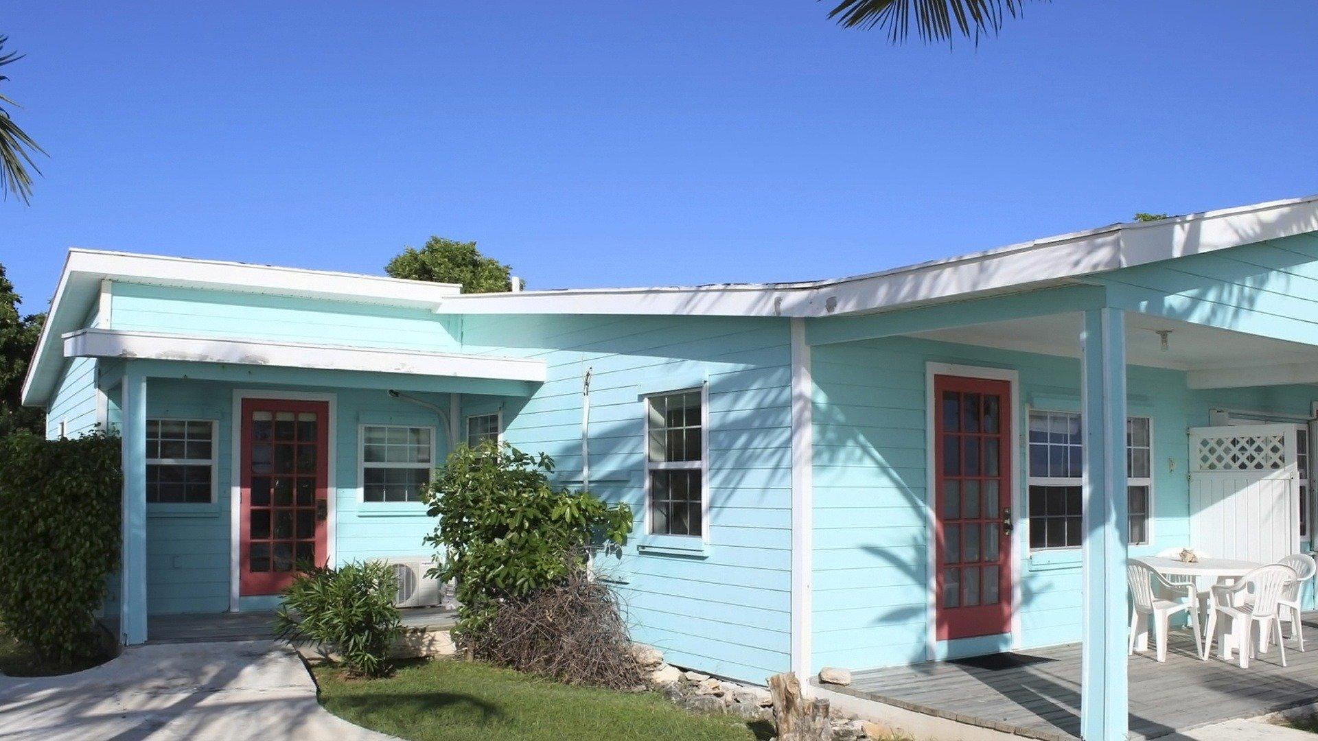 Bahamas Life: Trading Snow Skis for Water Skis