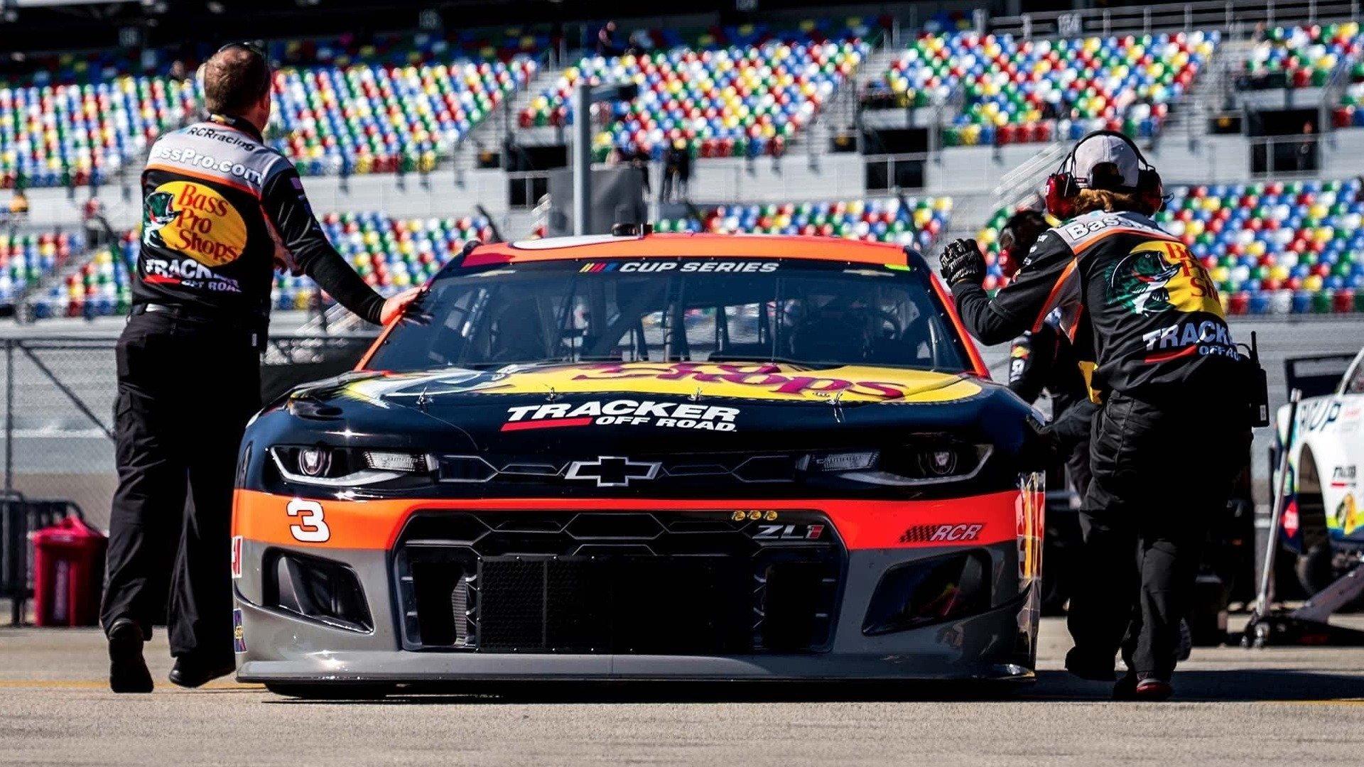 NASCAR All In: Battle For DAYTONA: Win the Damn Race