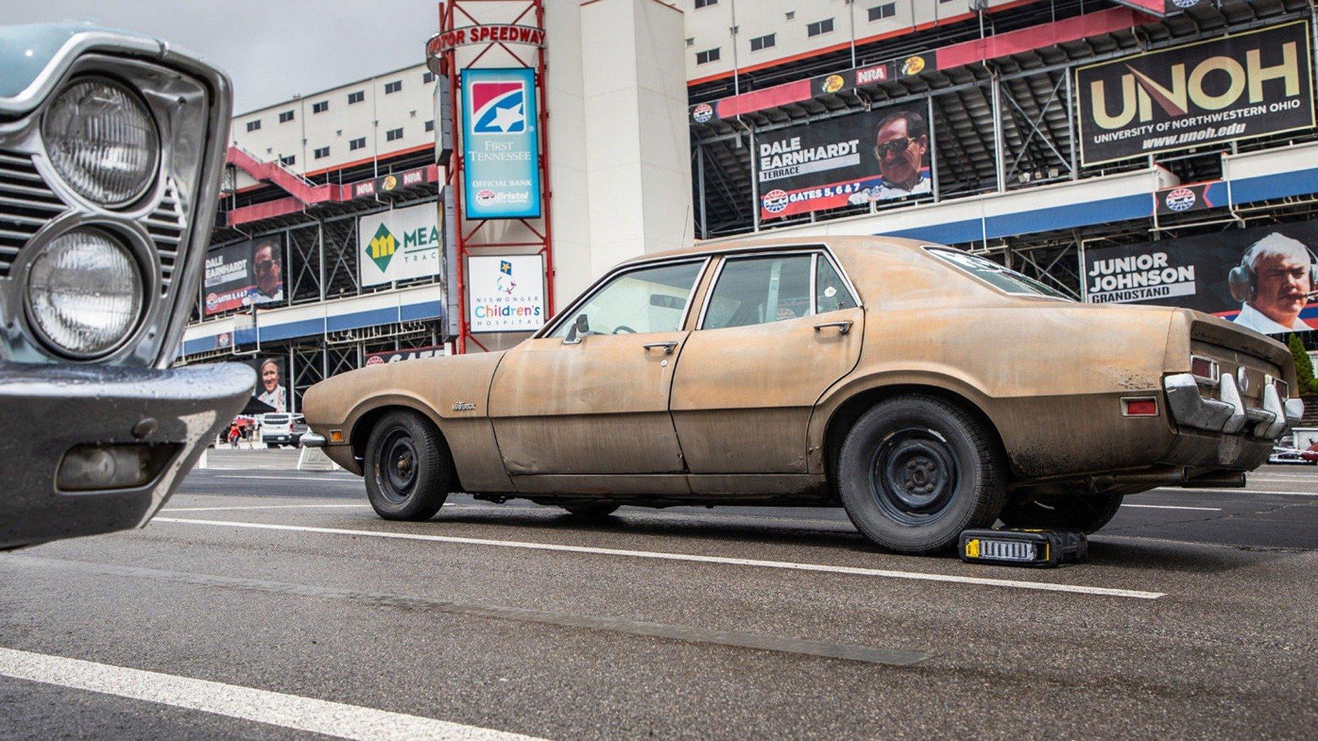 Roadkill: Trading Cars Across Power Tour