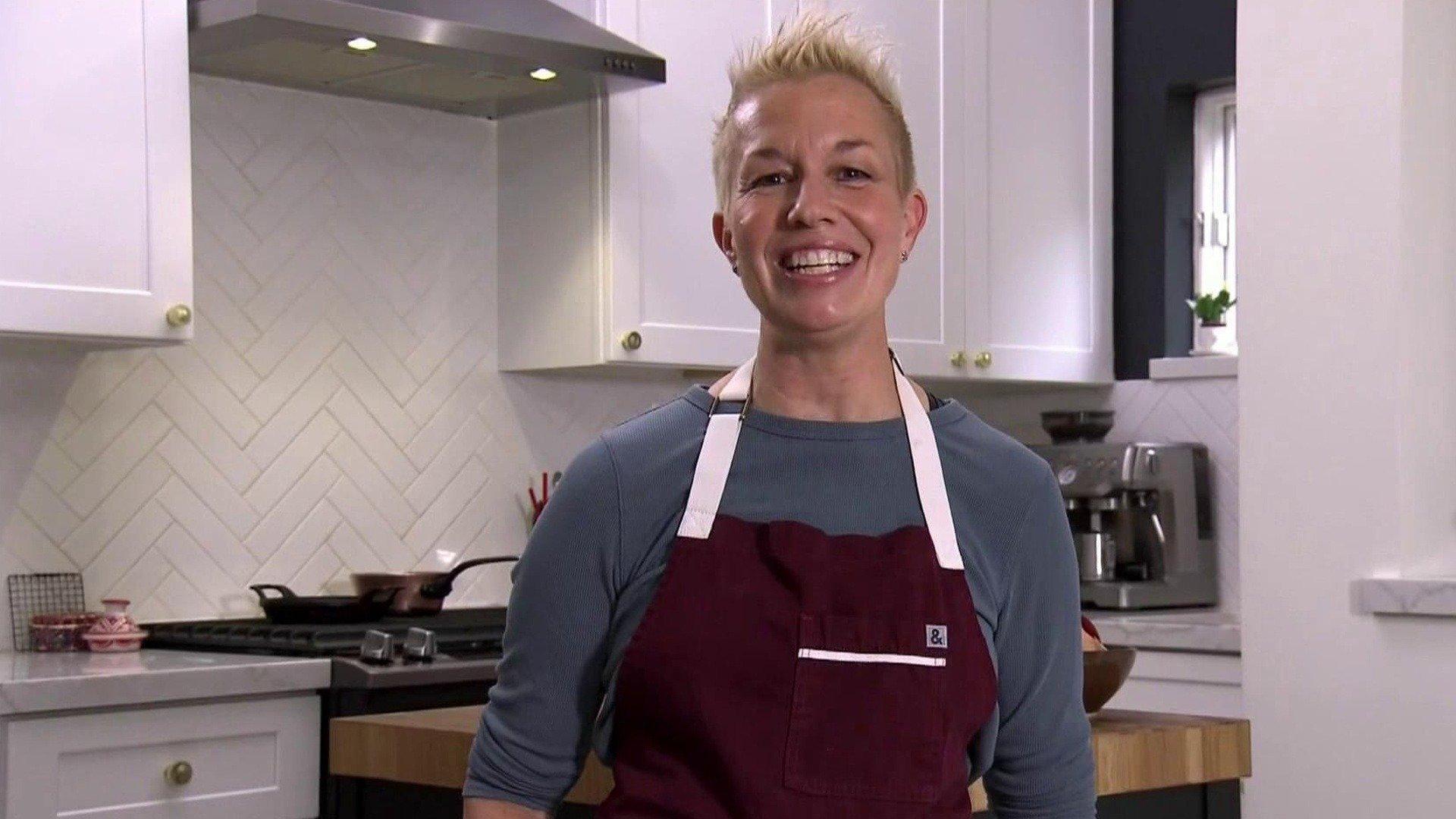 Guy's Grocery Games: Delivery: Cheese Mania